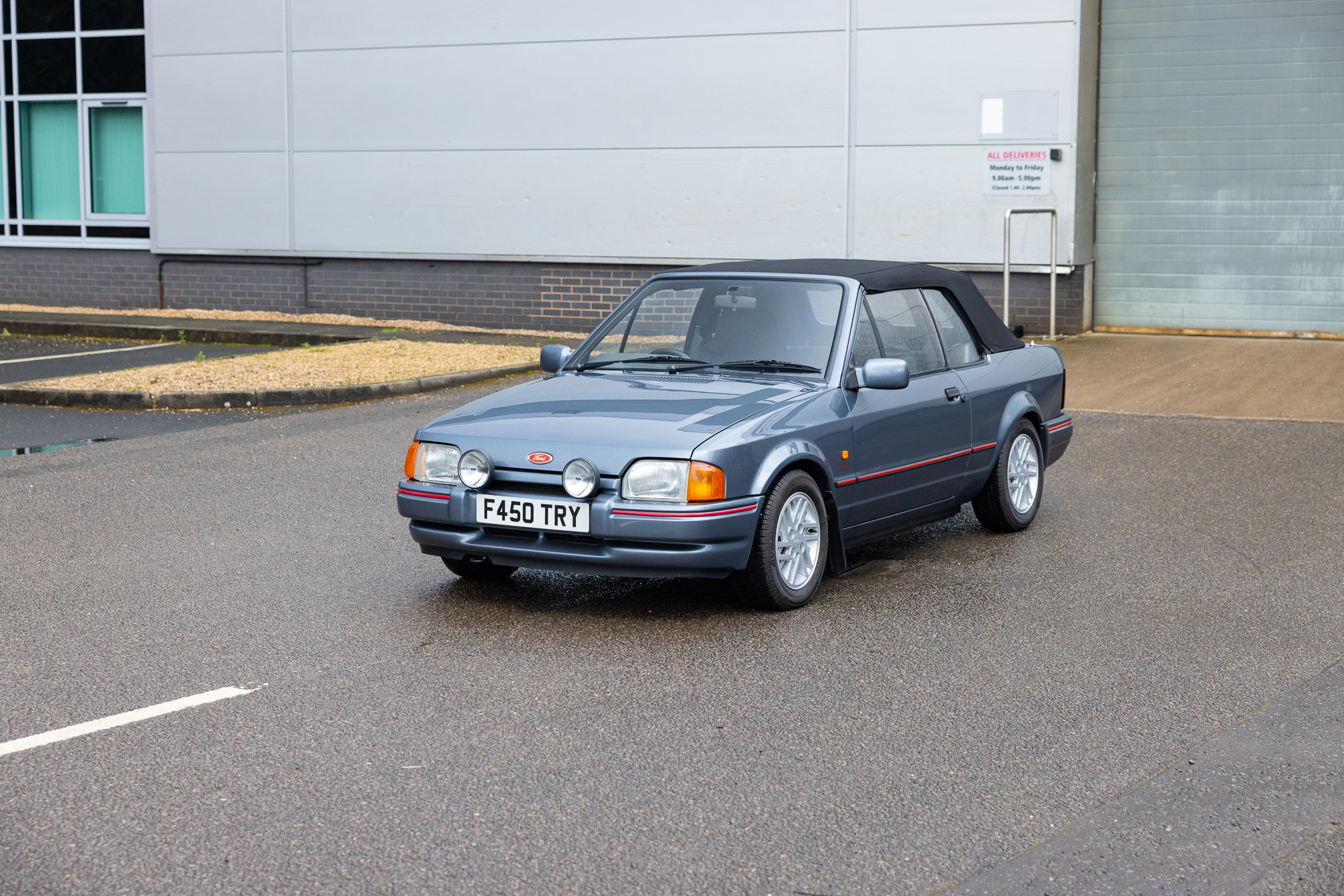 1989 Ford Escort XR3i Convertible for sale by auction in Birmingham ...