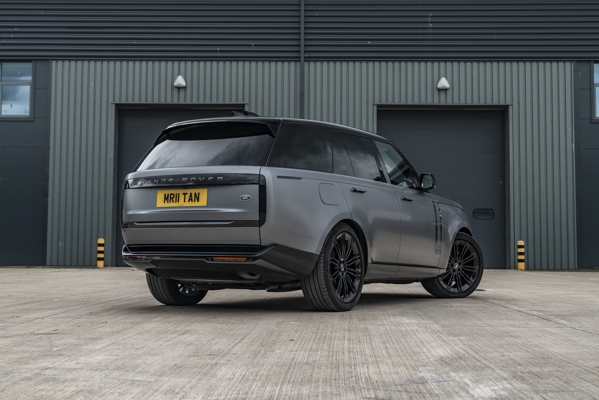 2022 Range Rover P400 Autobiography for sale by auction in Cheltenham ...