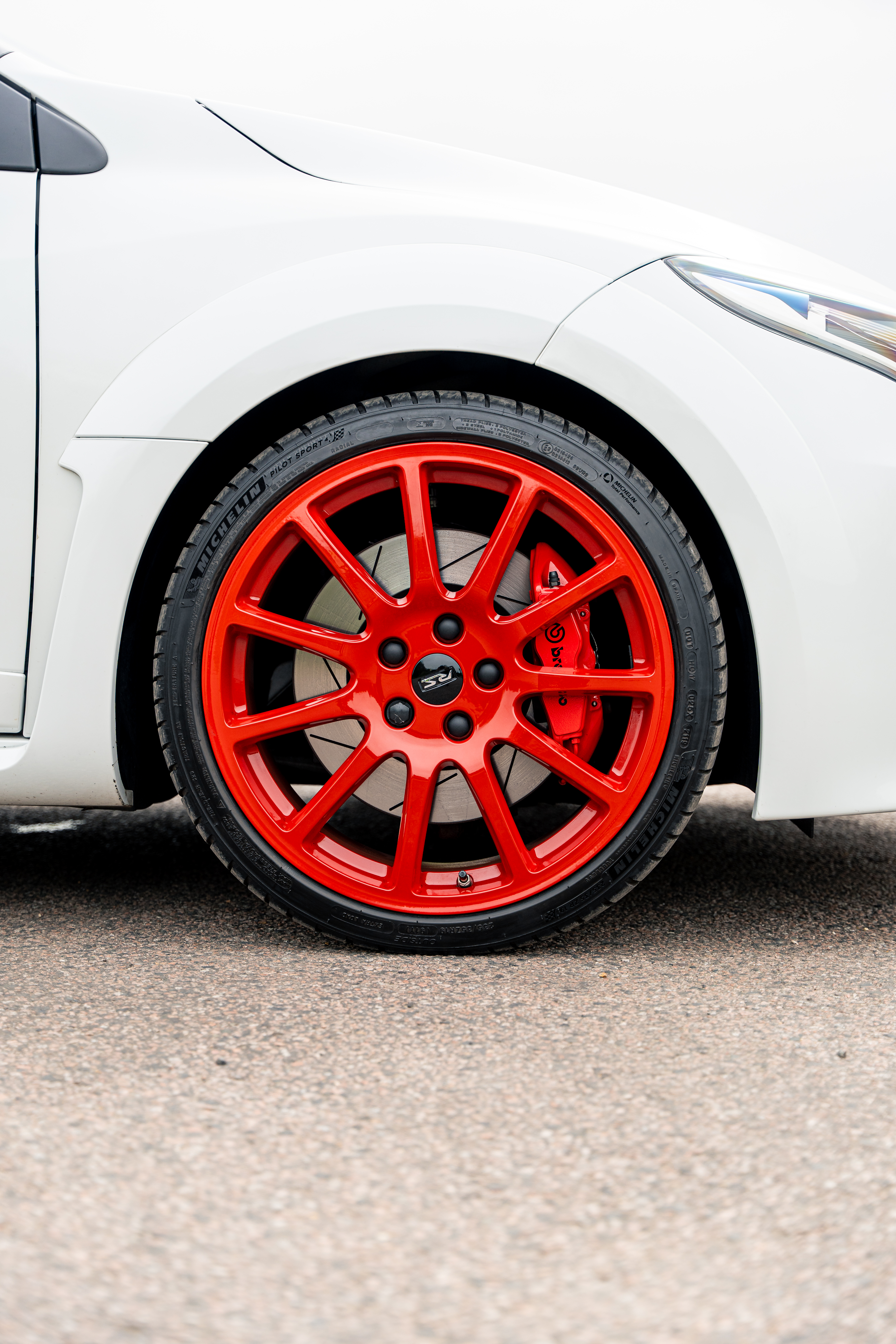 2015 Renaultsport Megane RS 275 Trophy-R for sale by auction in Dorking ...