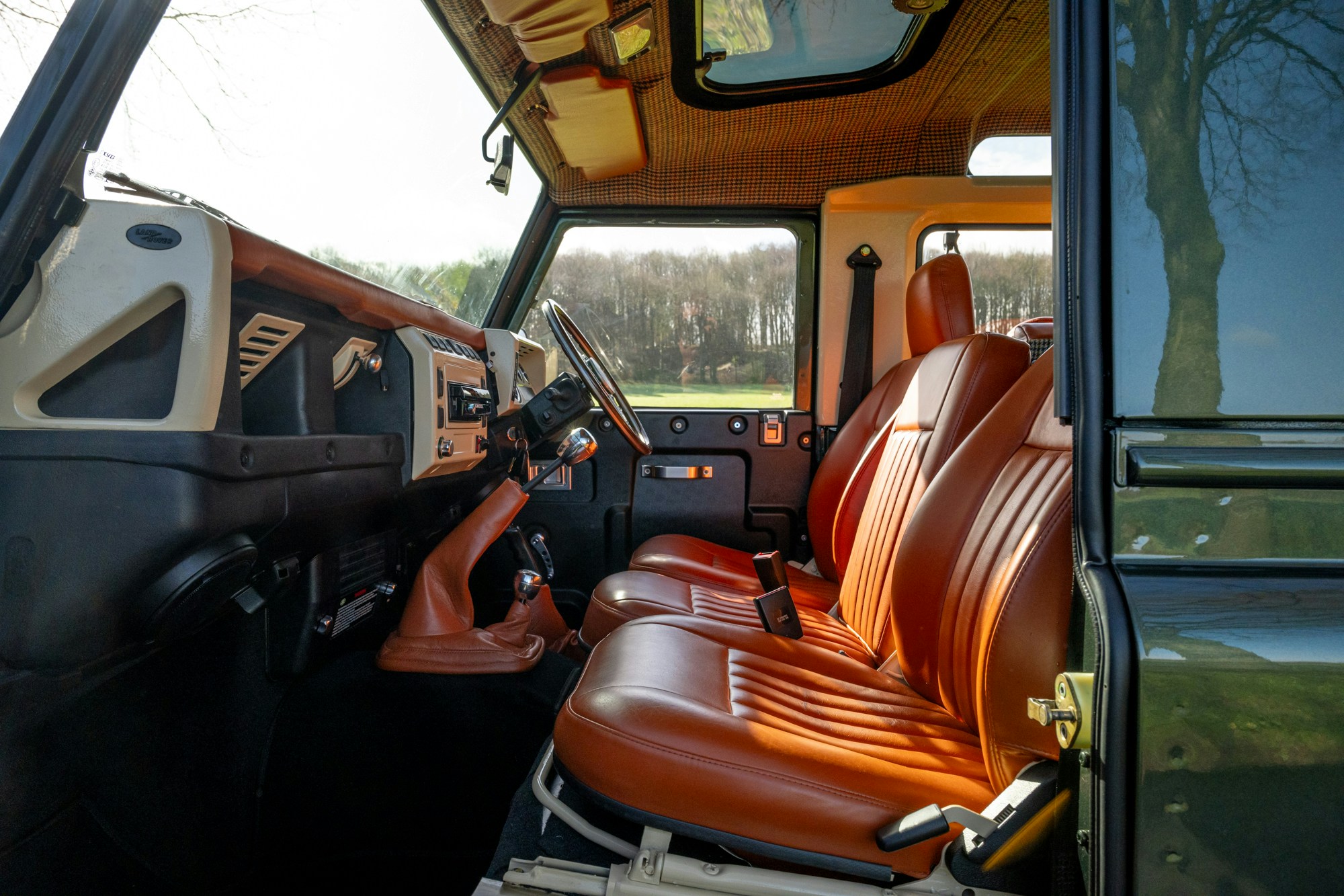 2006 Land Rover Defender 90 TD5 Station Wagon for sale by classified ...