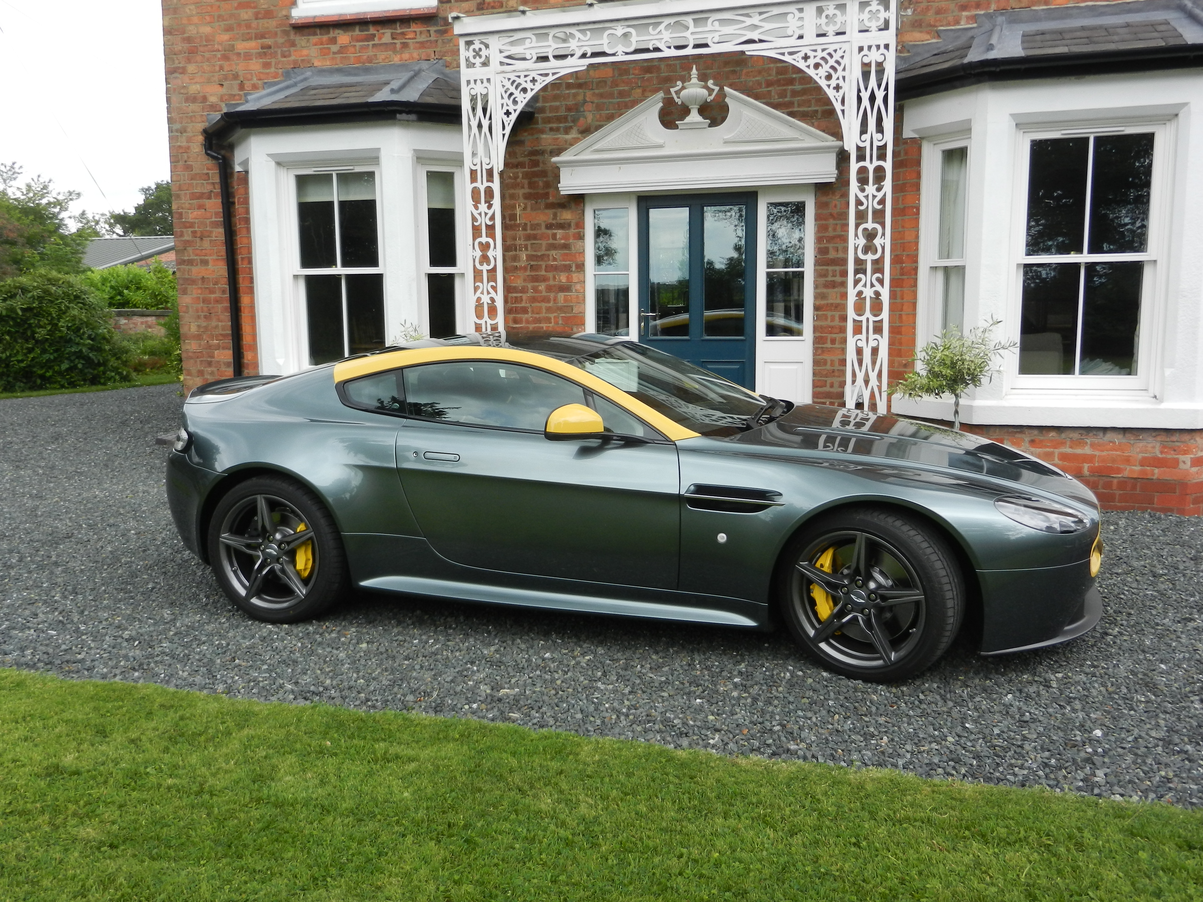 2015 Aston Martin V8 Vantage N430 - 4,800 Miles for sale by classified ...