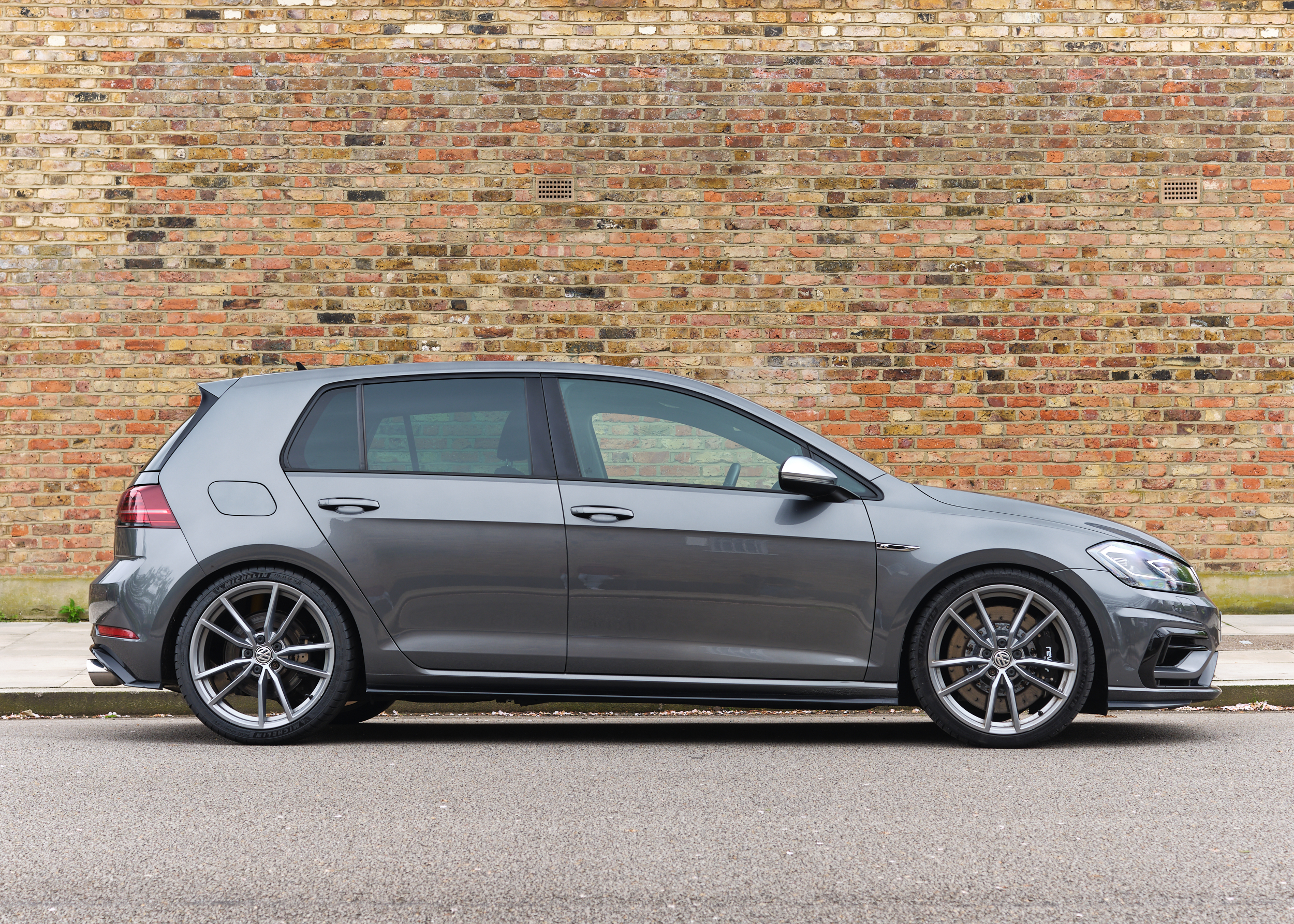 2018 Volkswagen Golf (Mk7) R for sale by auction in London, United Kingdom