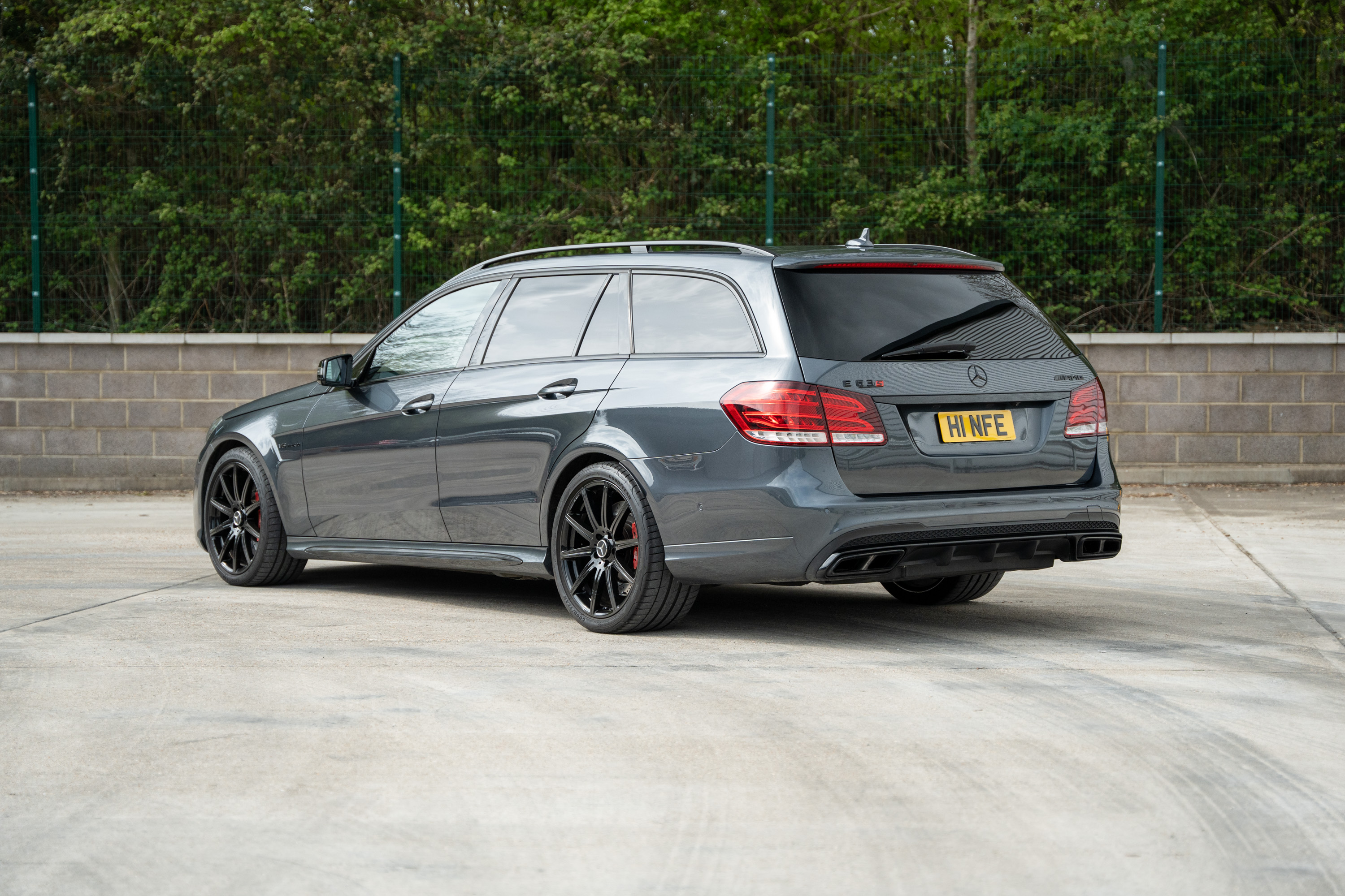 2013 Mercedes-Benz (W212) E63 AMG S Estate for sale by auction in Fareham, Hampshire, United Kingdom