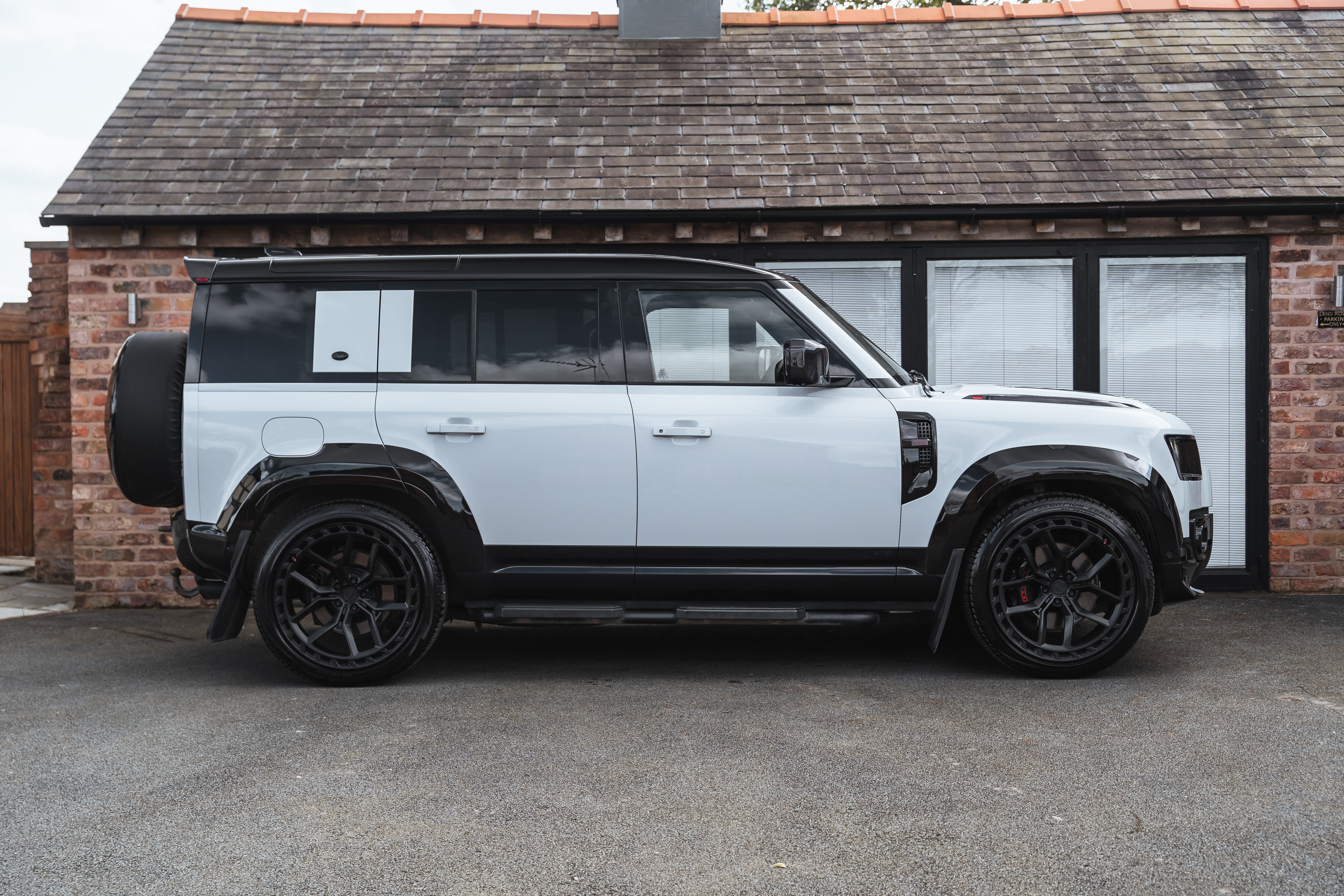 2023 Land Rover Defender 110 V8 'Urban XRS' for sale by auction in ...
