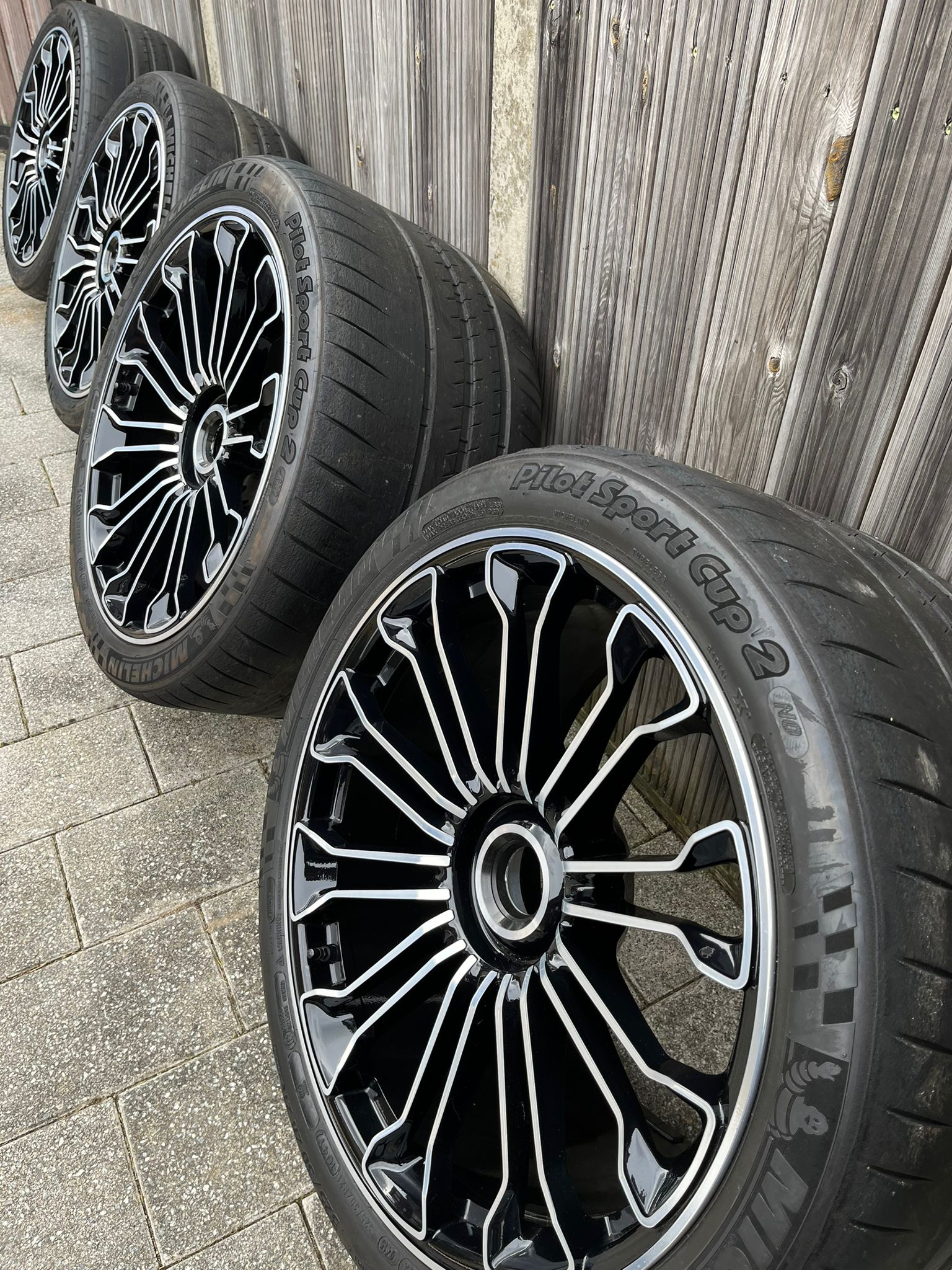 Set Of Porsche 918 Spyder Wheels & Tyres for sale by auction in London ...