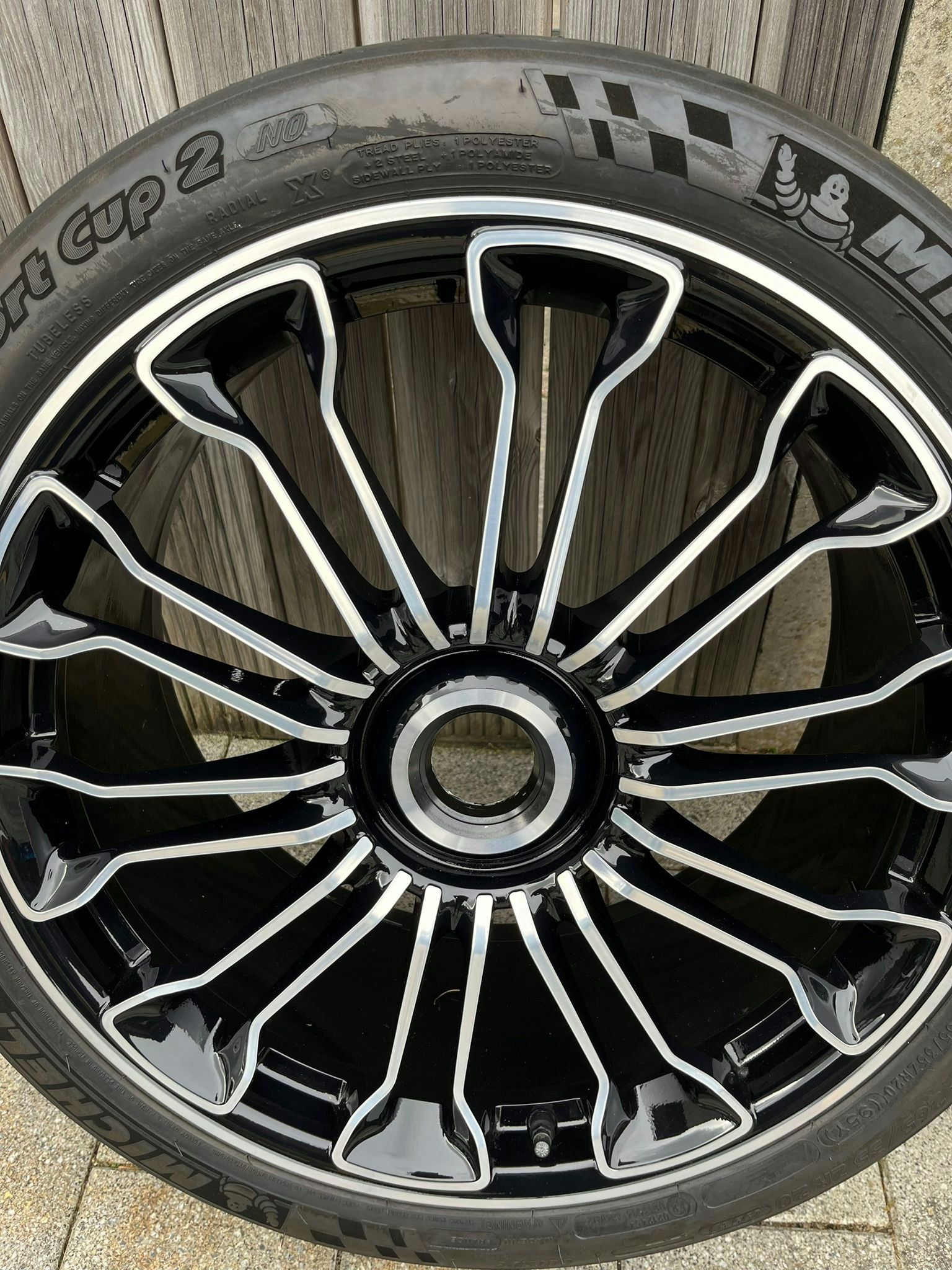 Set Of Porsche 918 Spyder Wheels & Tyres for sale by auction in London ...