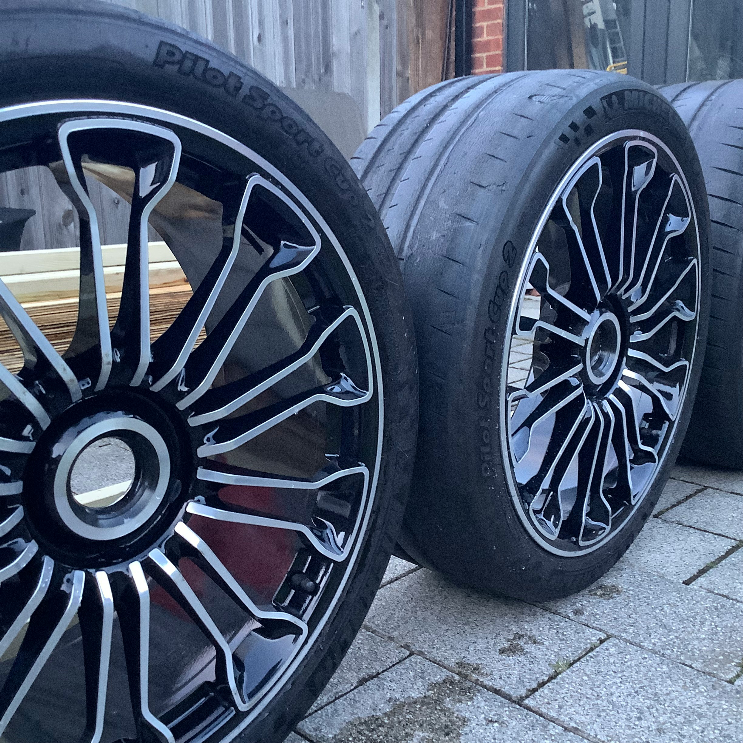 Set Of Porsche 918 Spyder Wheels & Tyres for sale by auction in London ...