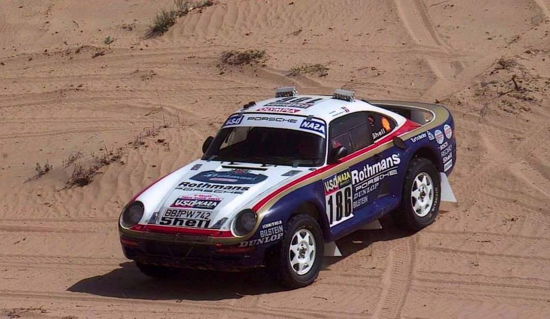 Rothmans Porsche 959 Paris-Dakar Tribute Display for sale by auction in ...