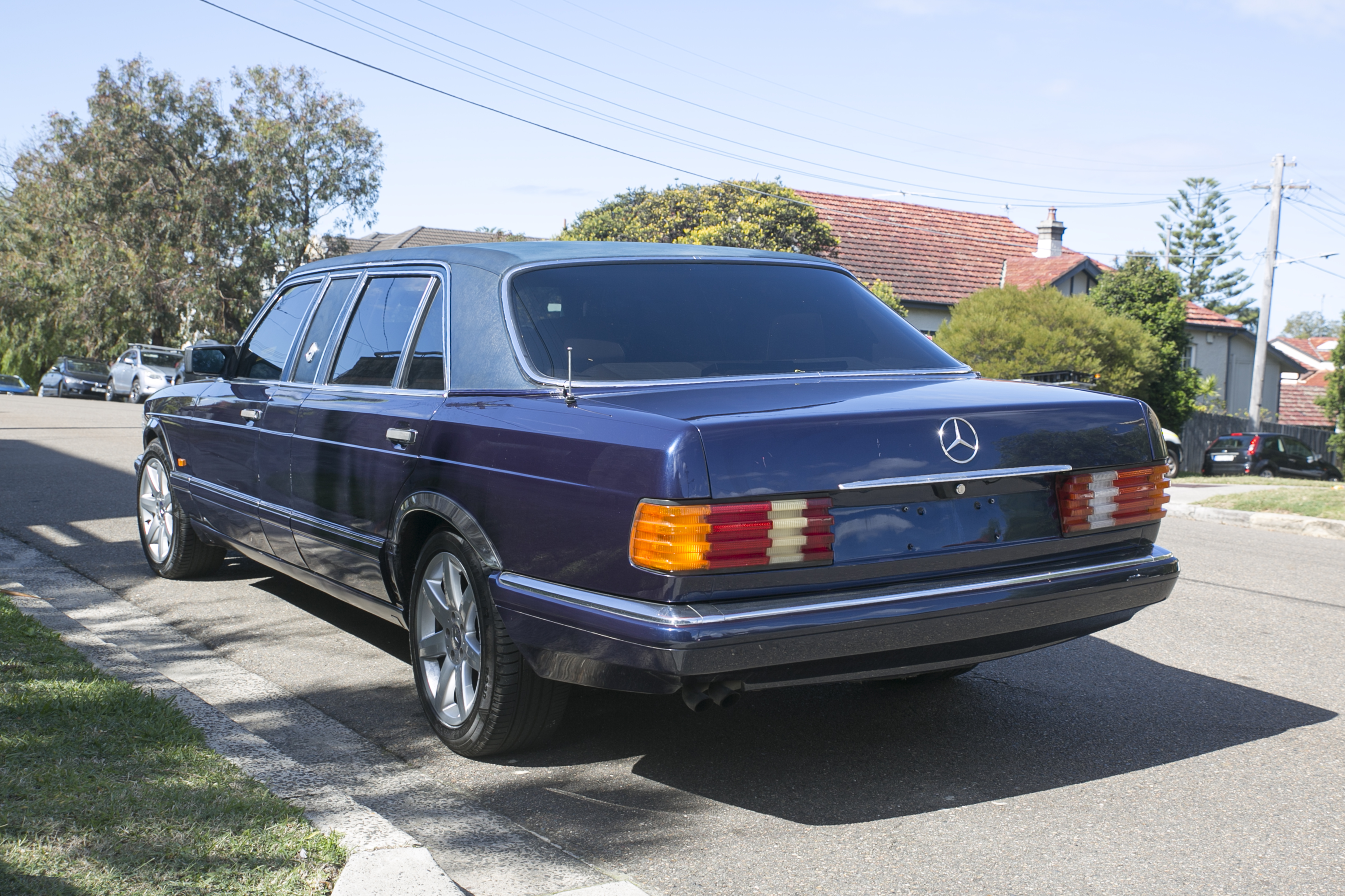 1990 Mercedes-Benz (W126) 300 SEL - Limousine for sale by auction in ...
