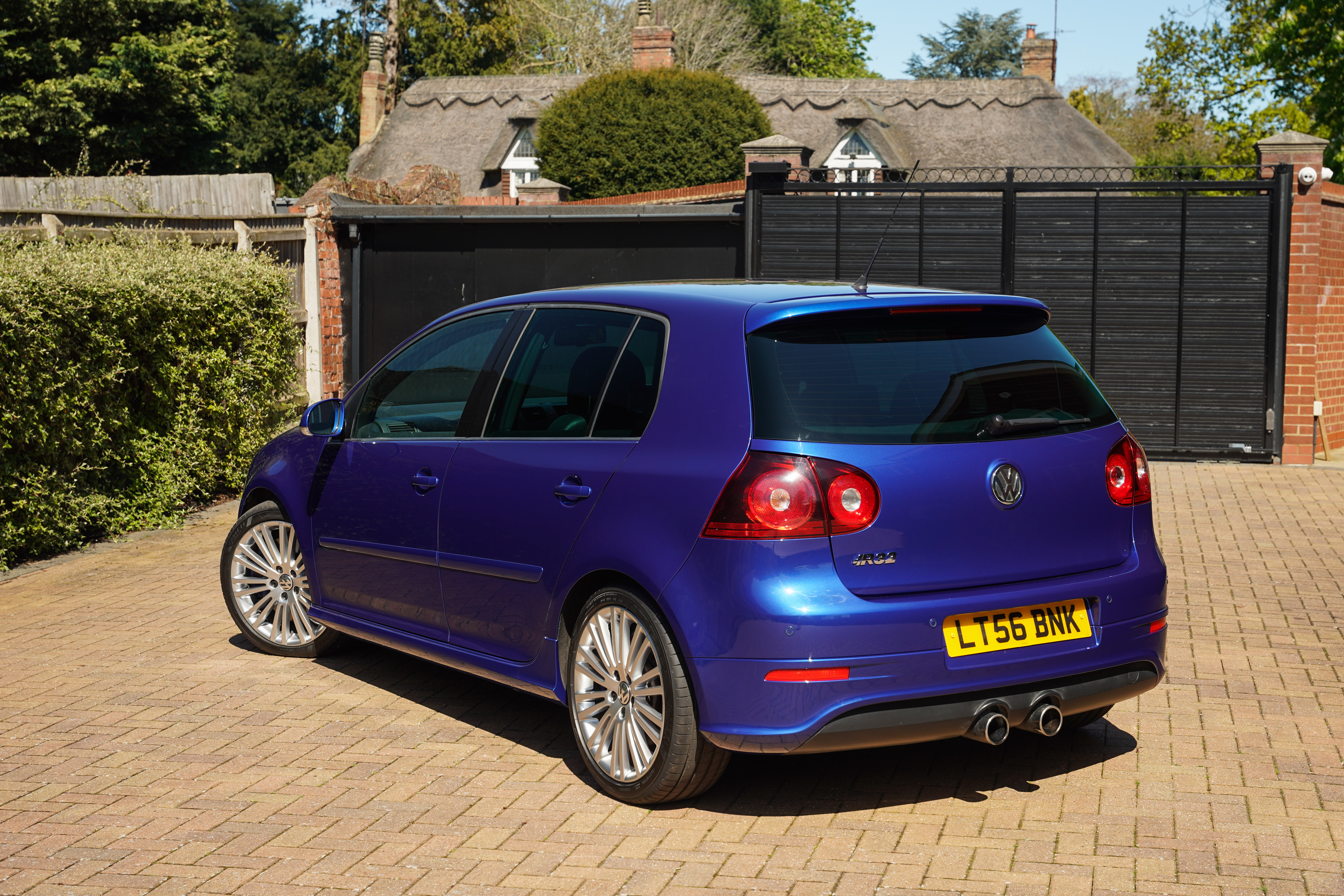2006 Volkswagen Golf (MK5) R32 - 26,262 Miles for sale by auction in ...