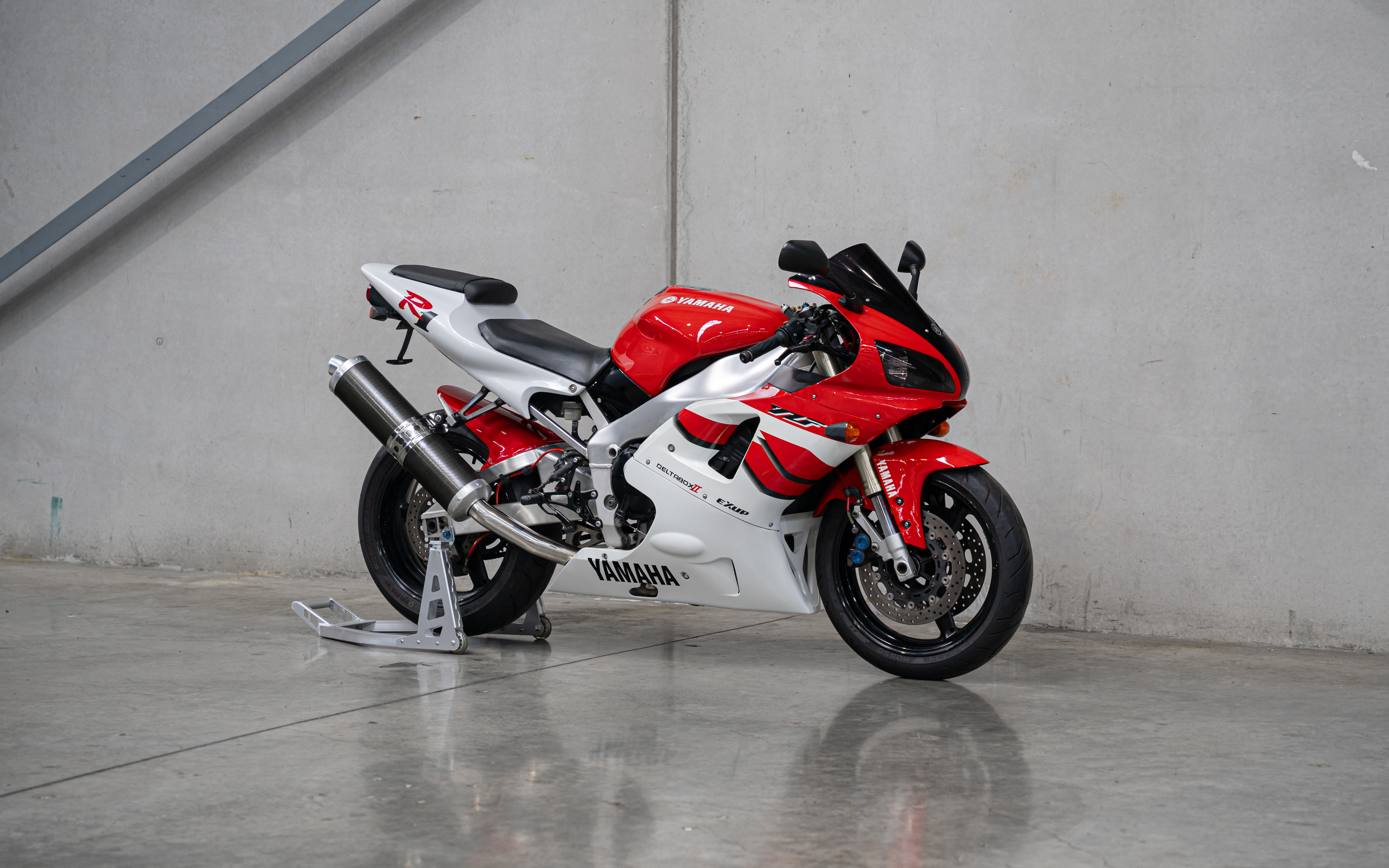 1999 Yamaha YZF-R1 for sale by auction in Preston, Melbourne, Australia