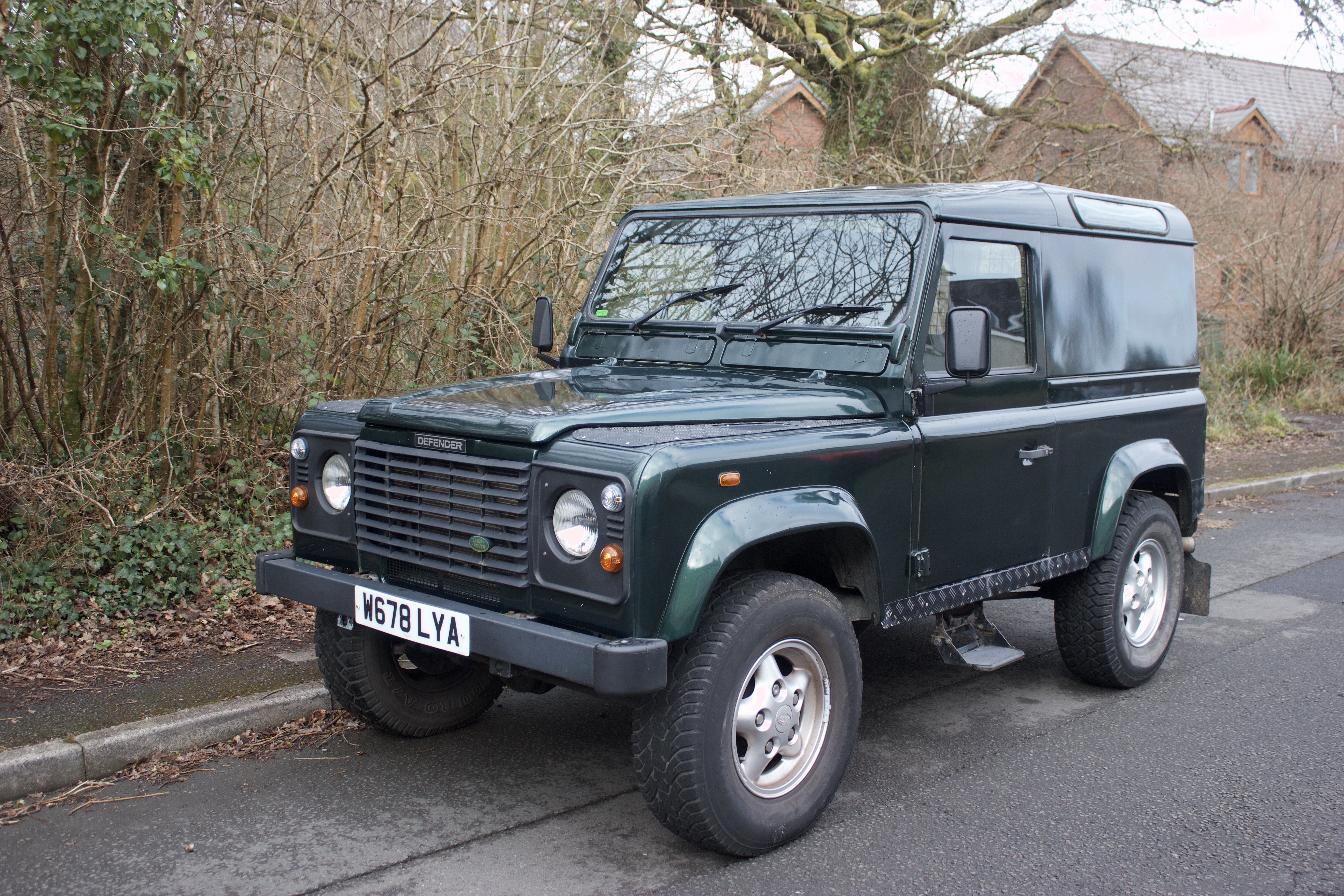 2000 Land Rover Defender 90 TD5 for sale by classified listing ...