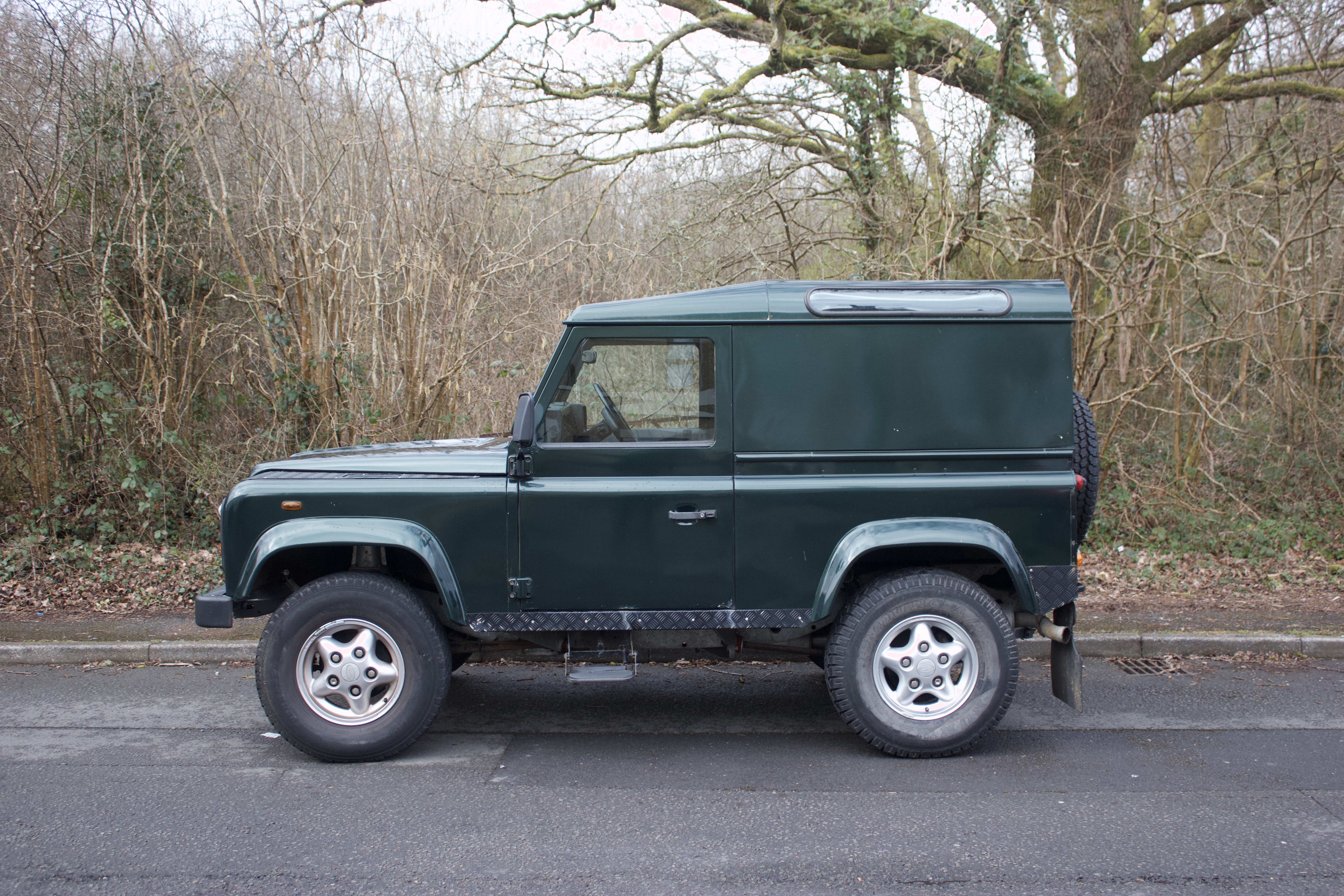 2000 Land Rover Defender 90 TD5 for sale by classified listing ...