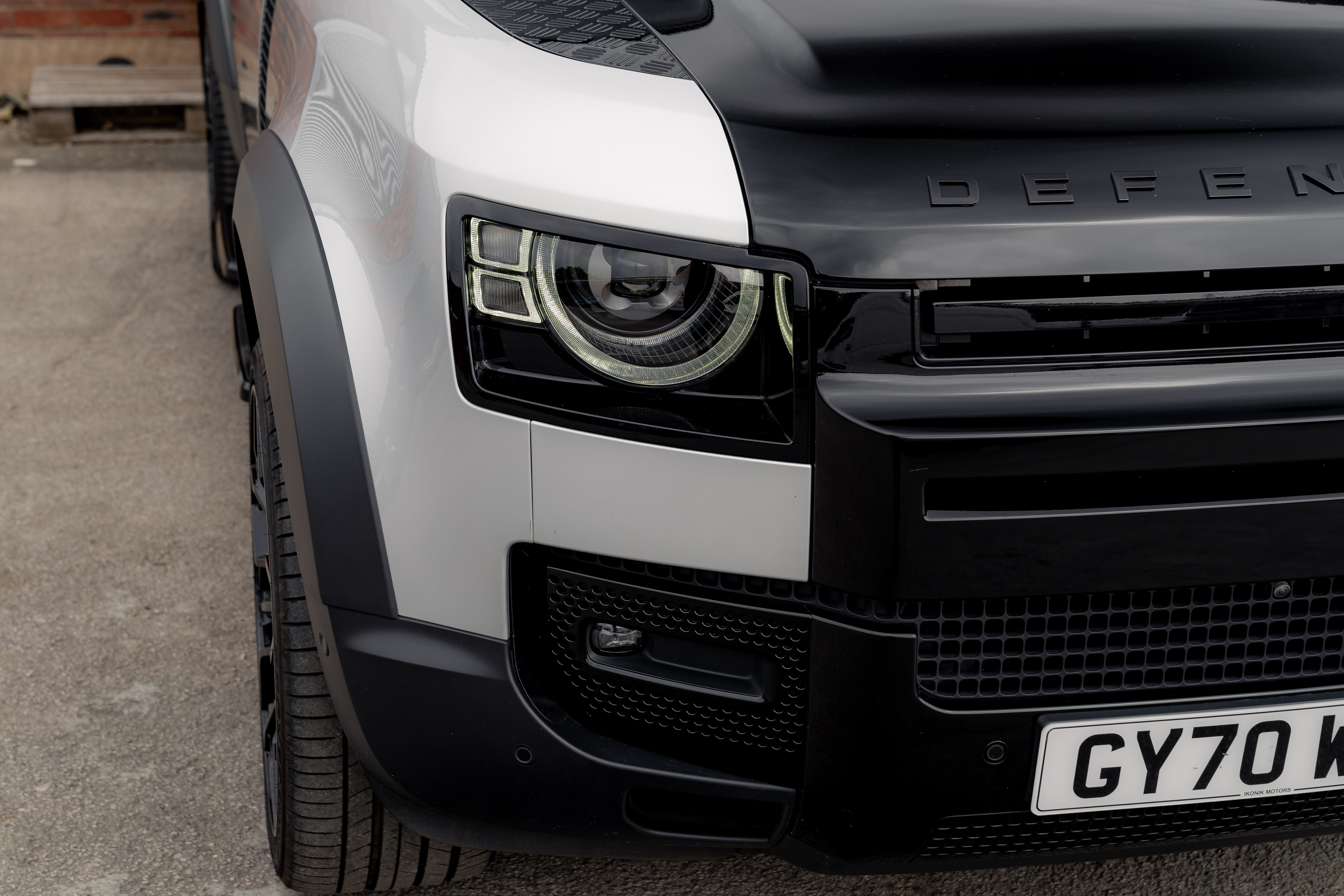 2020 Land Rover Defender 110 - First Edition for sale by auction in ...