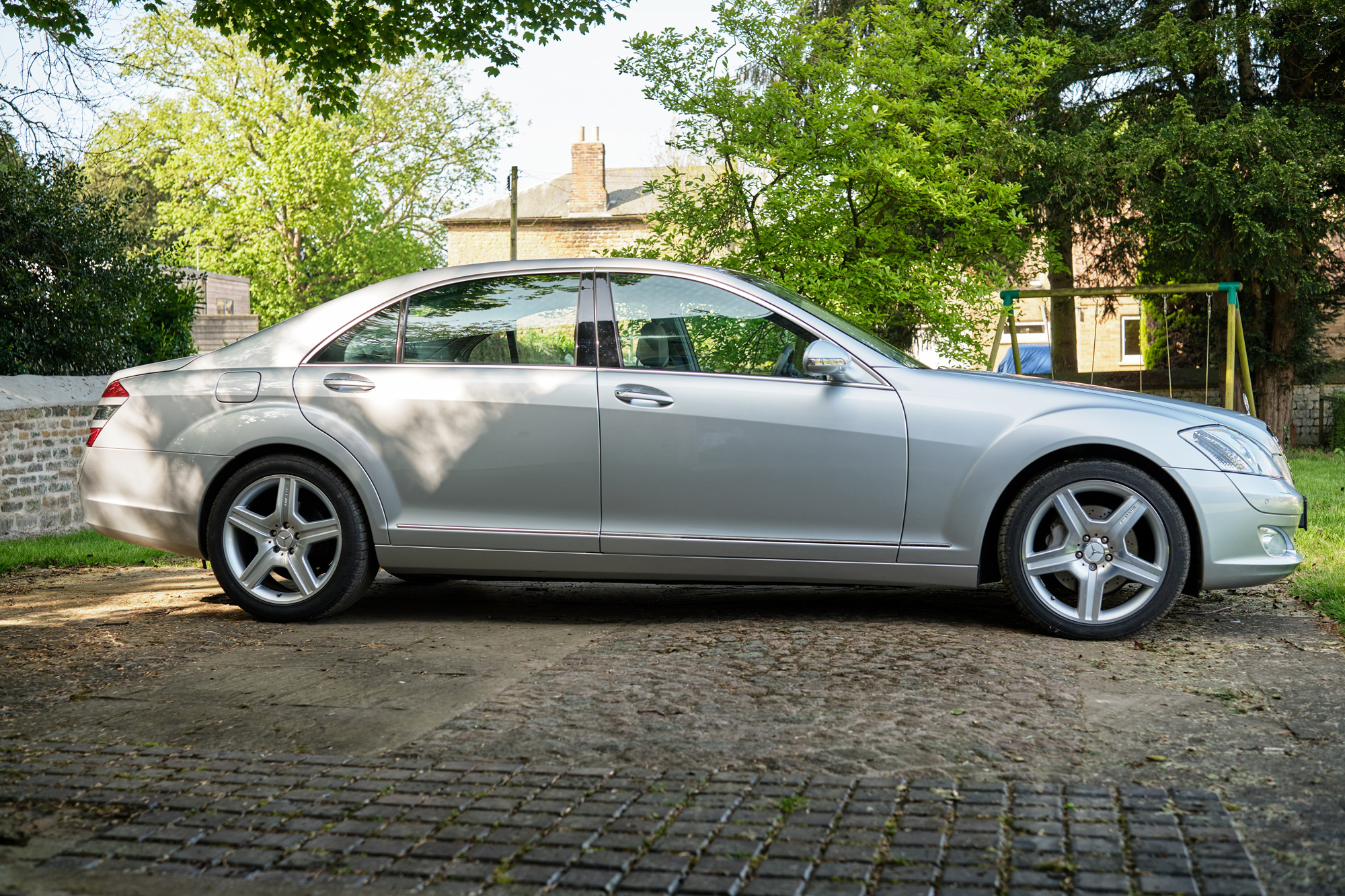 2009 Mercedes-Benz (W221) S320 CDI LWB - 10,942 Miles for sale by auction in Lincoln ...