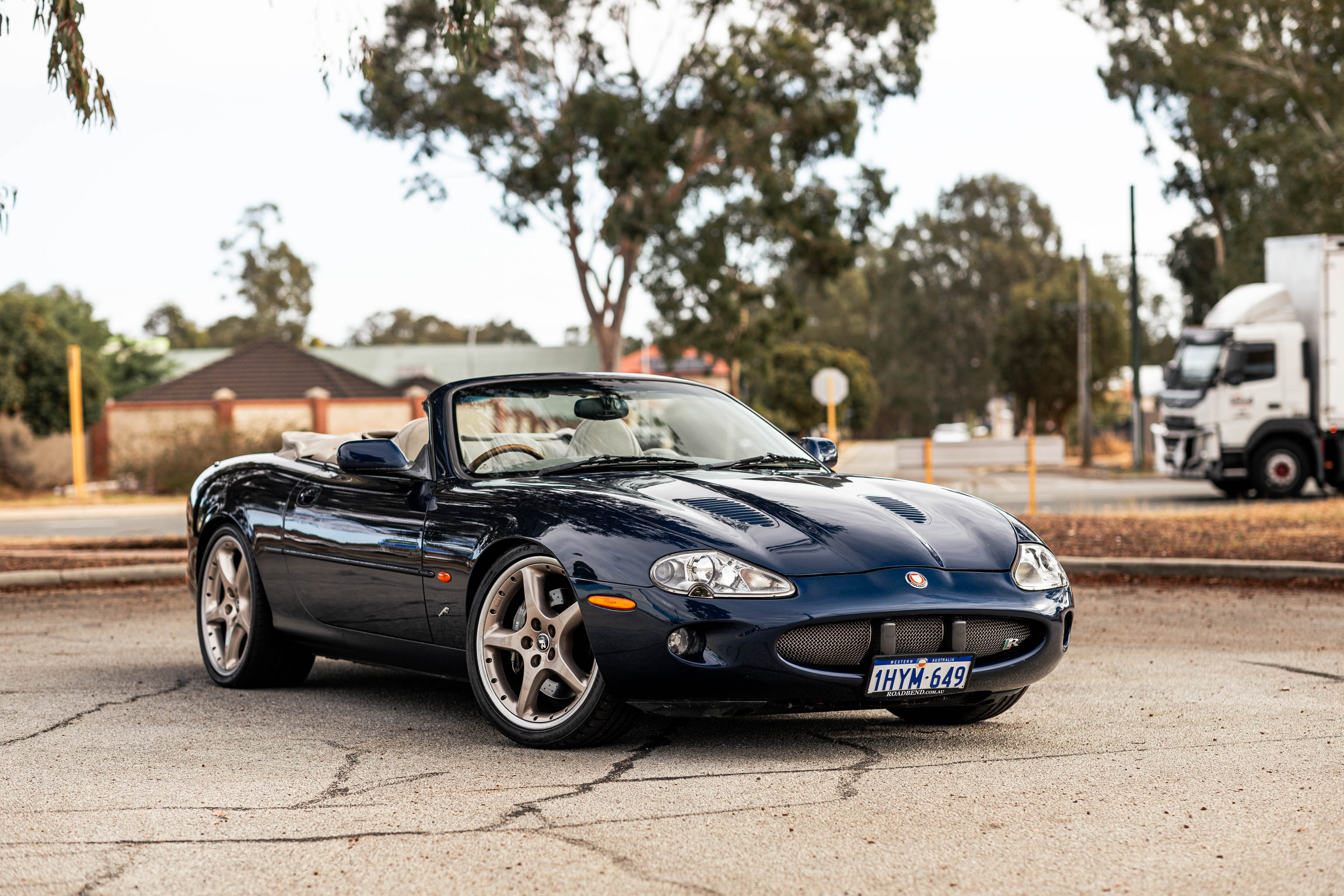 2000 Jaguar XKR 4.0 Cabriolet for sale by auction in Kenwick, WA, Australia