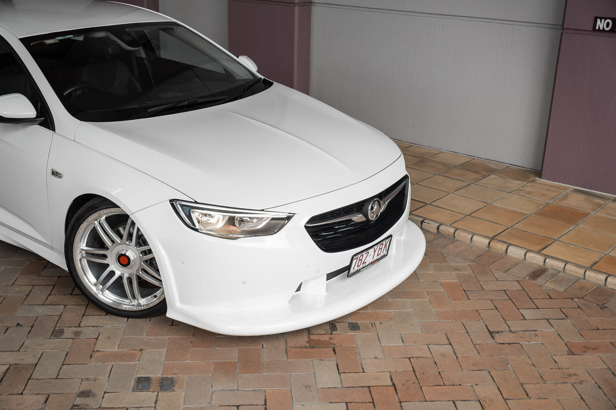 2018 Holden Commodore RS for sale by auction in Surfers Paradise, QLD ...