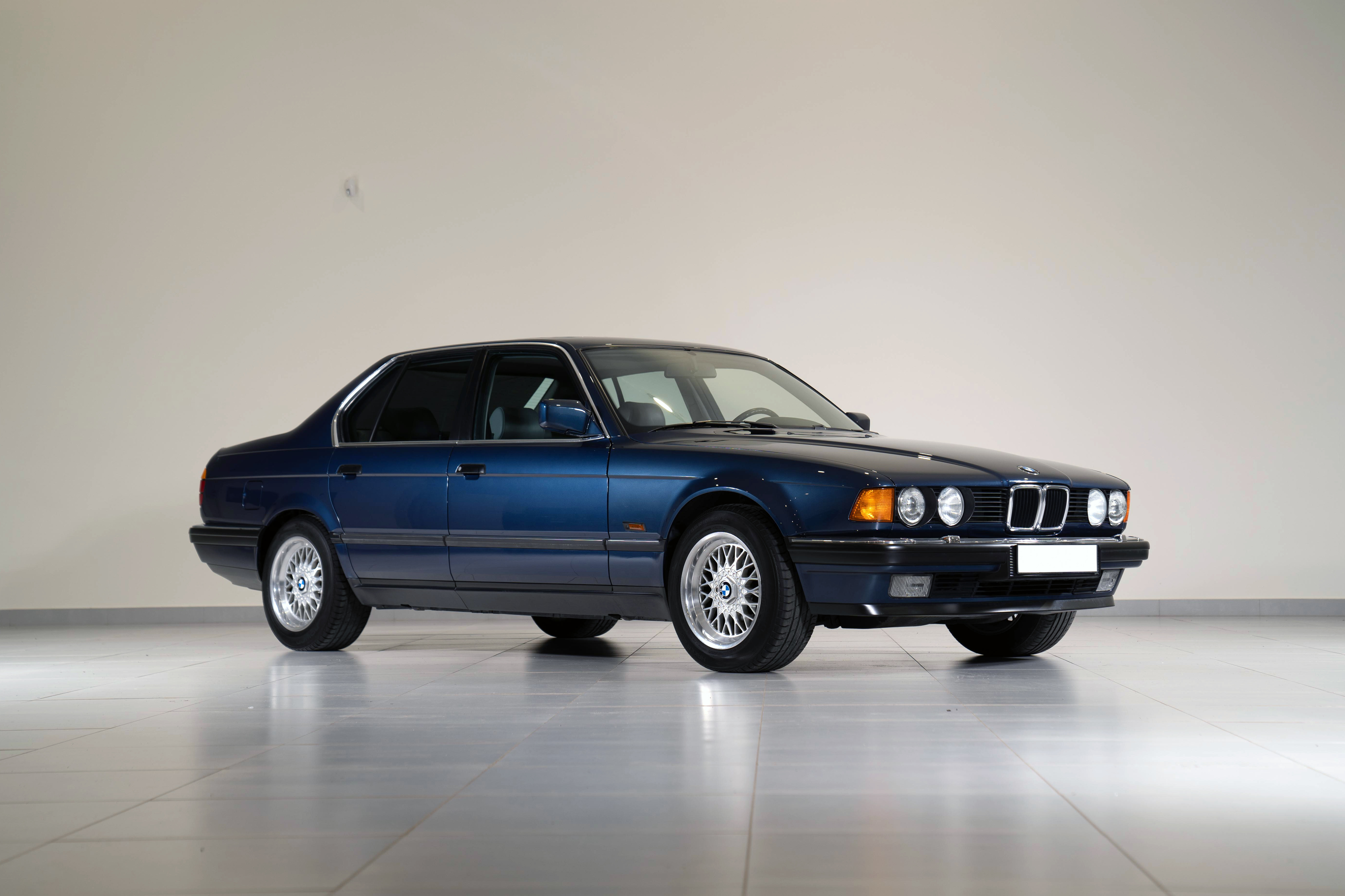 1990 Bmw 735il Specs