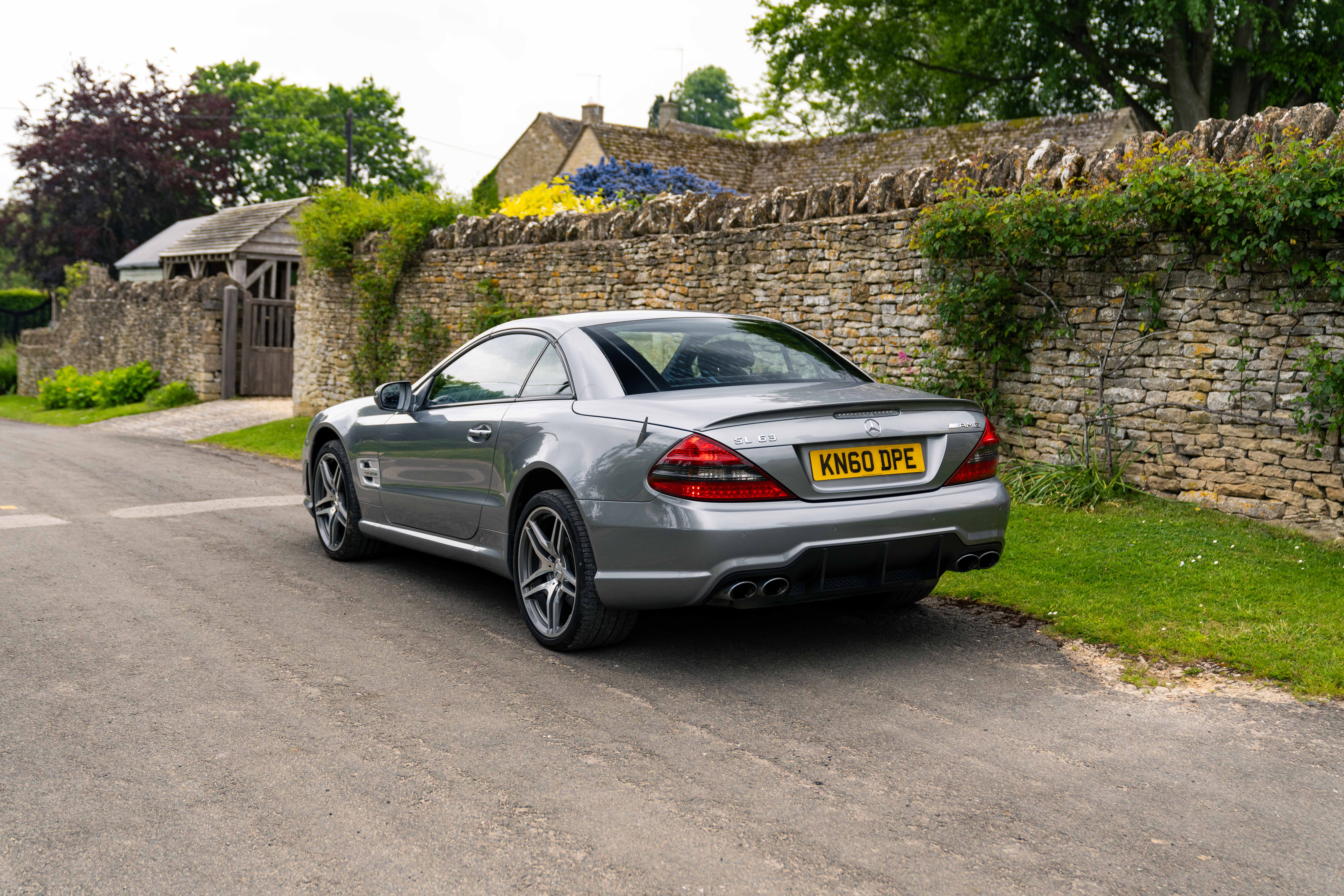 2010 Mercedes-Benz (R230) SL63 AMG for sale by auction in Fifield ...