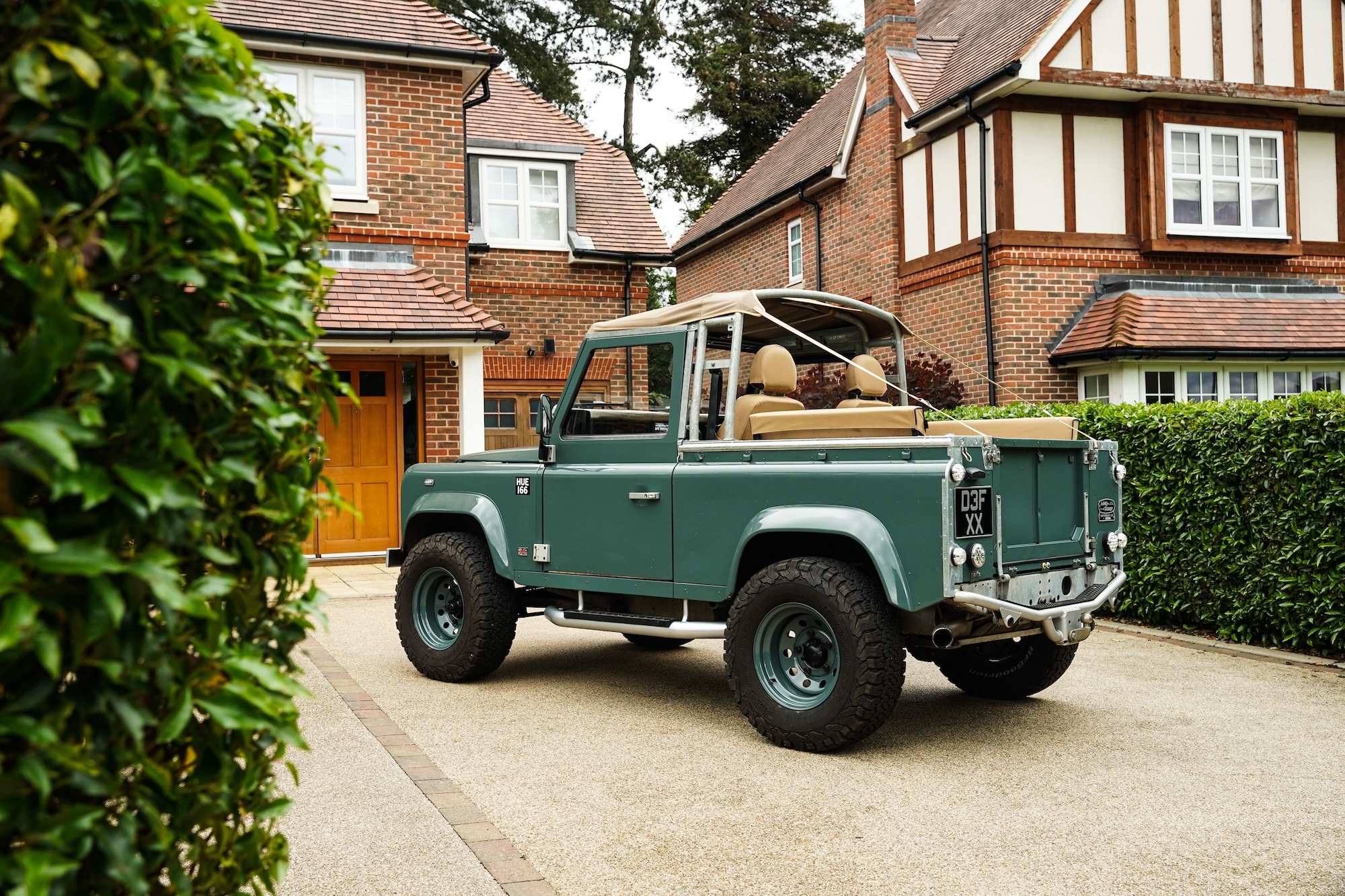 2000 Land Rover Defender 90 TD5 'OUTLANDER' for sale by auction in ...