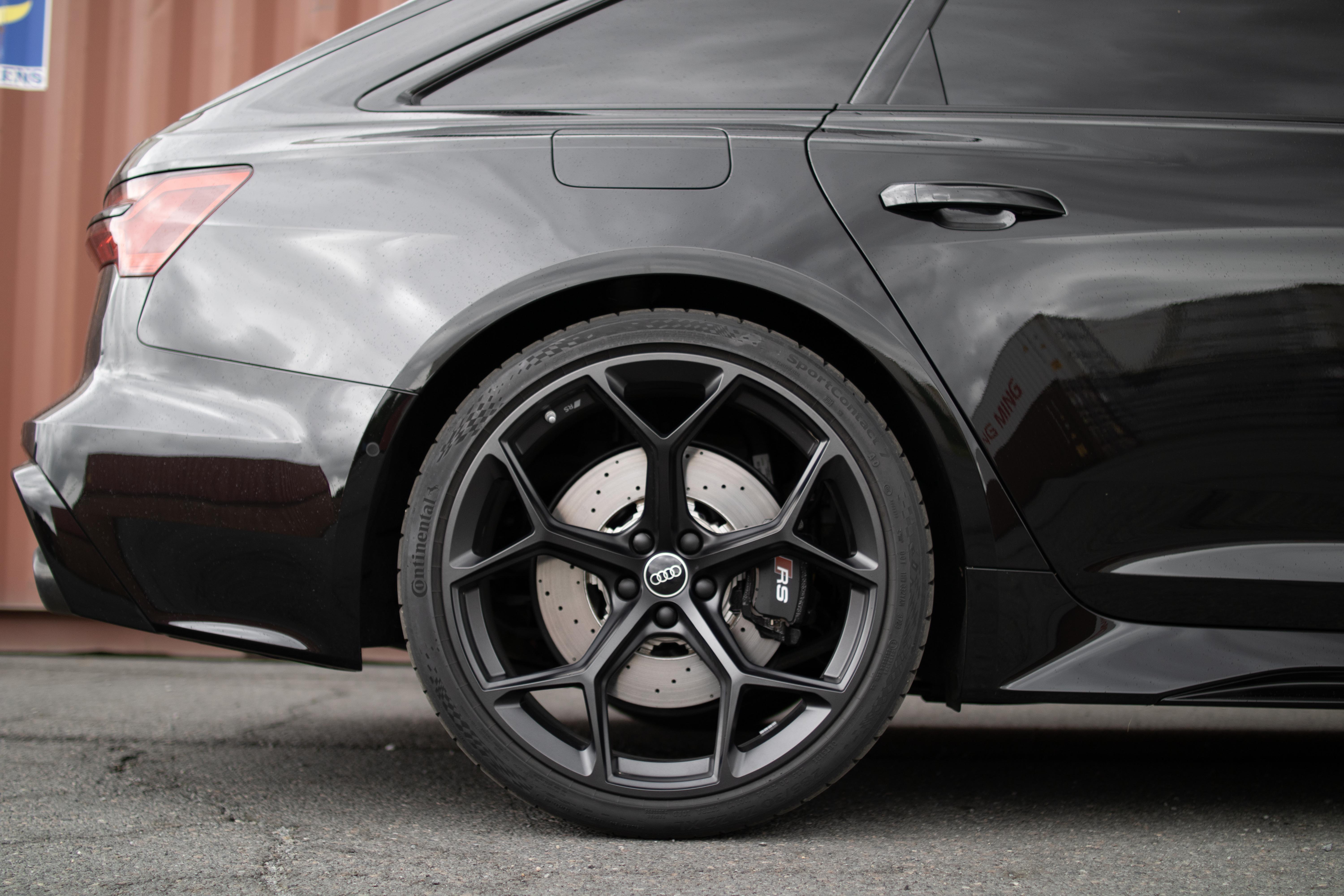 2023 Audi RS6 Avant Performance for sale by auction in Rennes, France