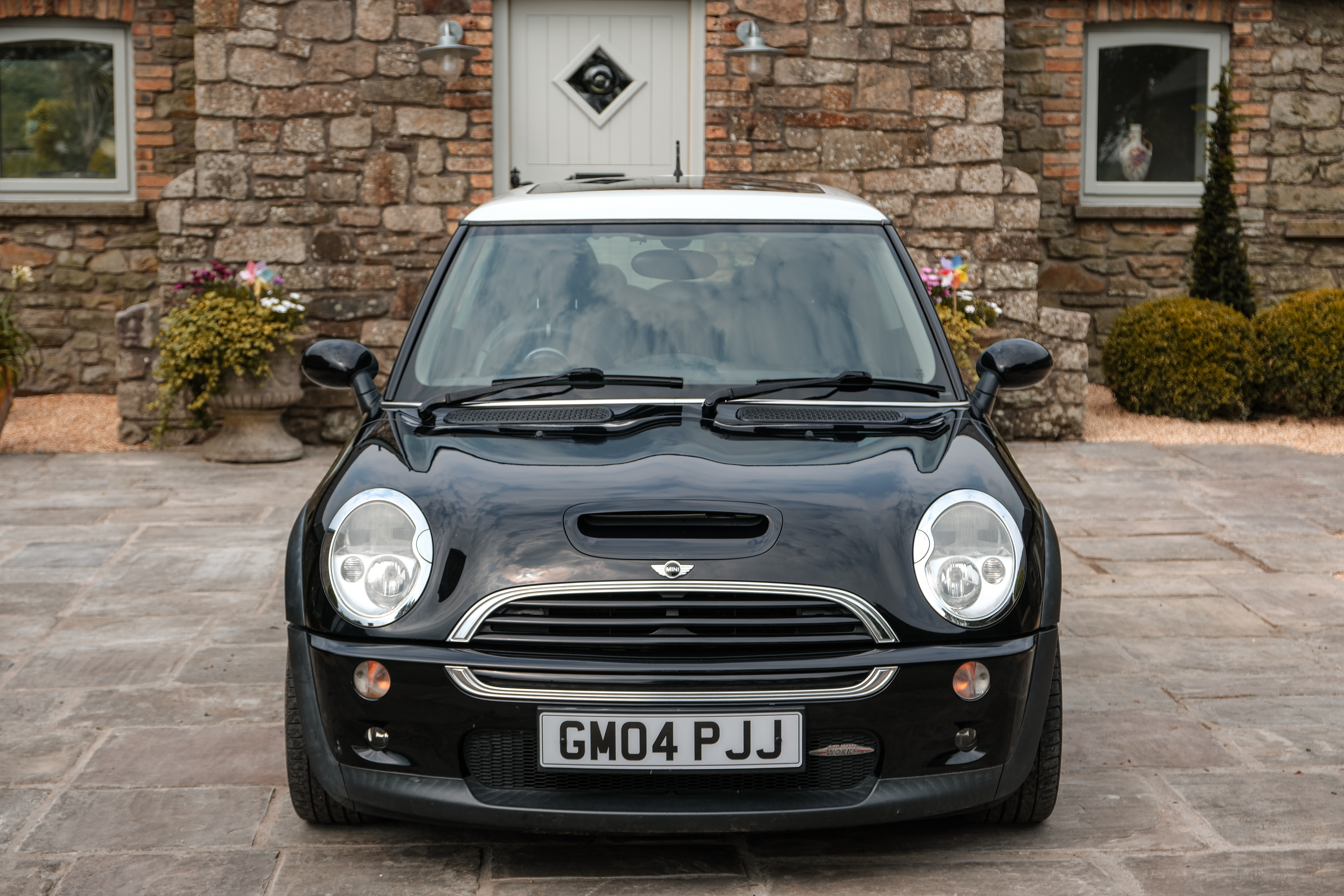 2004 Mini Cooper S JCW for sale by auction in Pyle, Bridgend, United ...