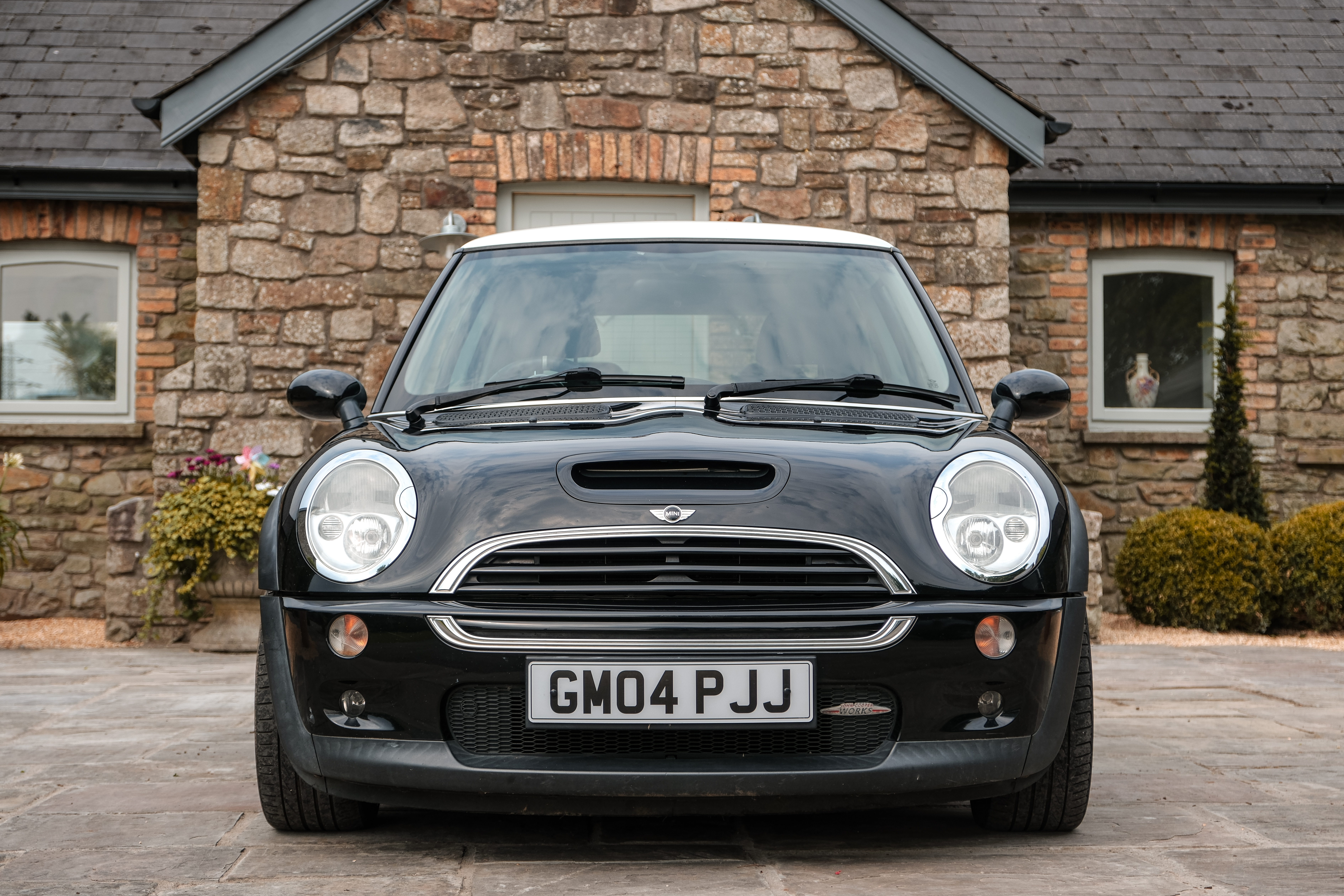 2004 Mini Cooper S JCW for sale by auction in Pyle, Bridgend, United ...