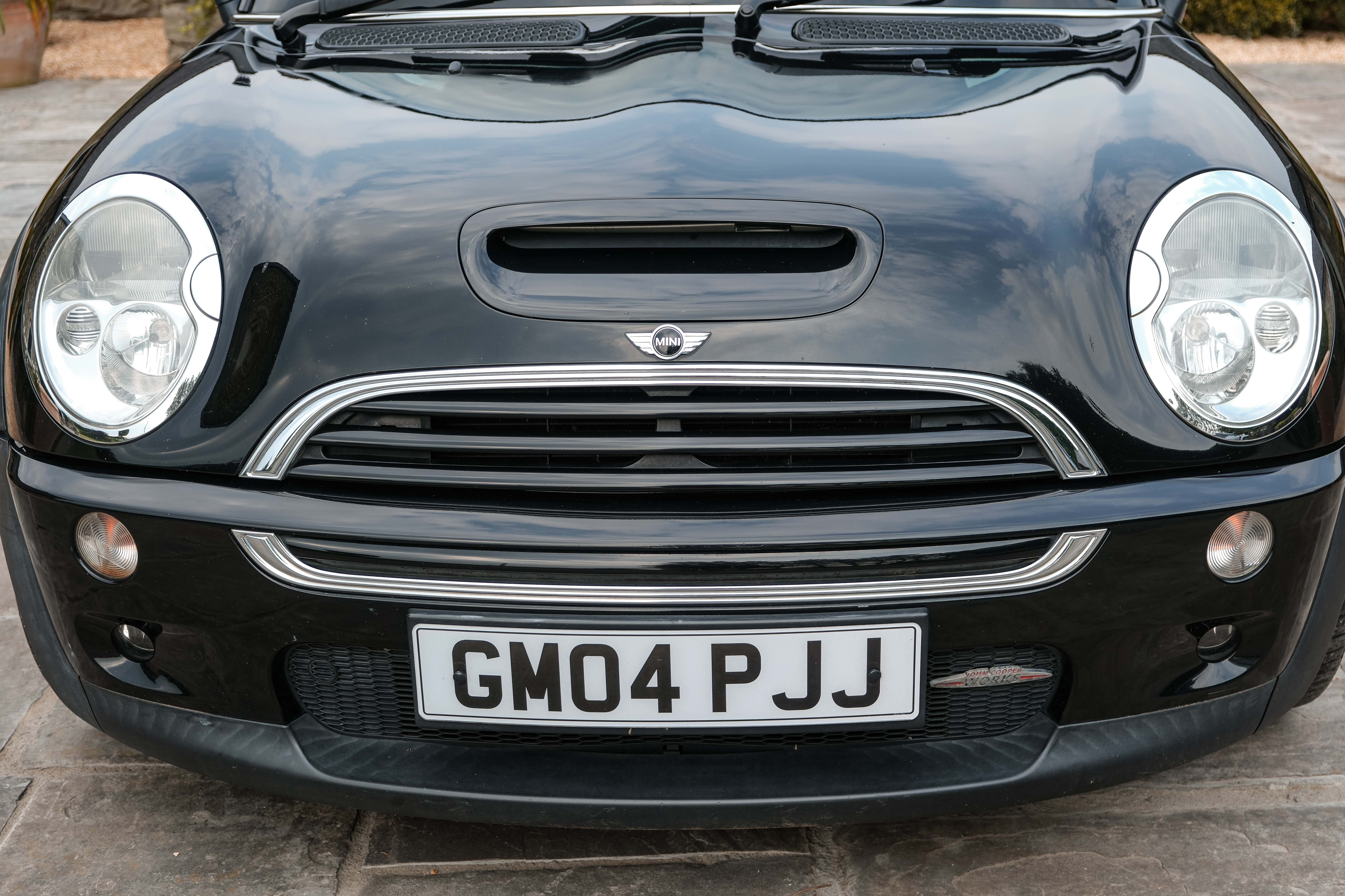 2004 Mini Cooper S JCW for sale by auction in Pyle, Bridgend, United ...