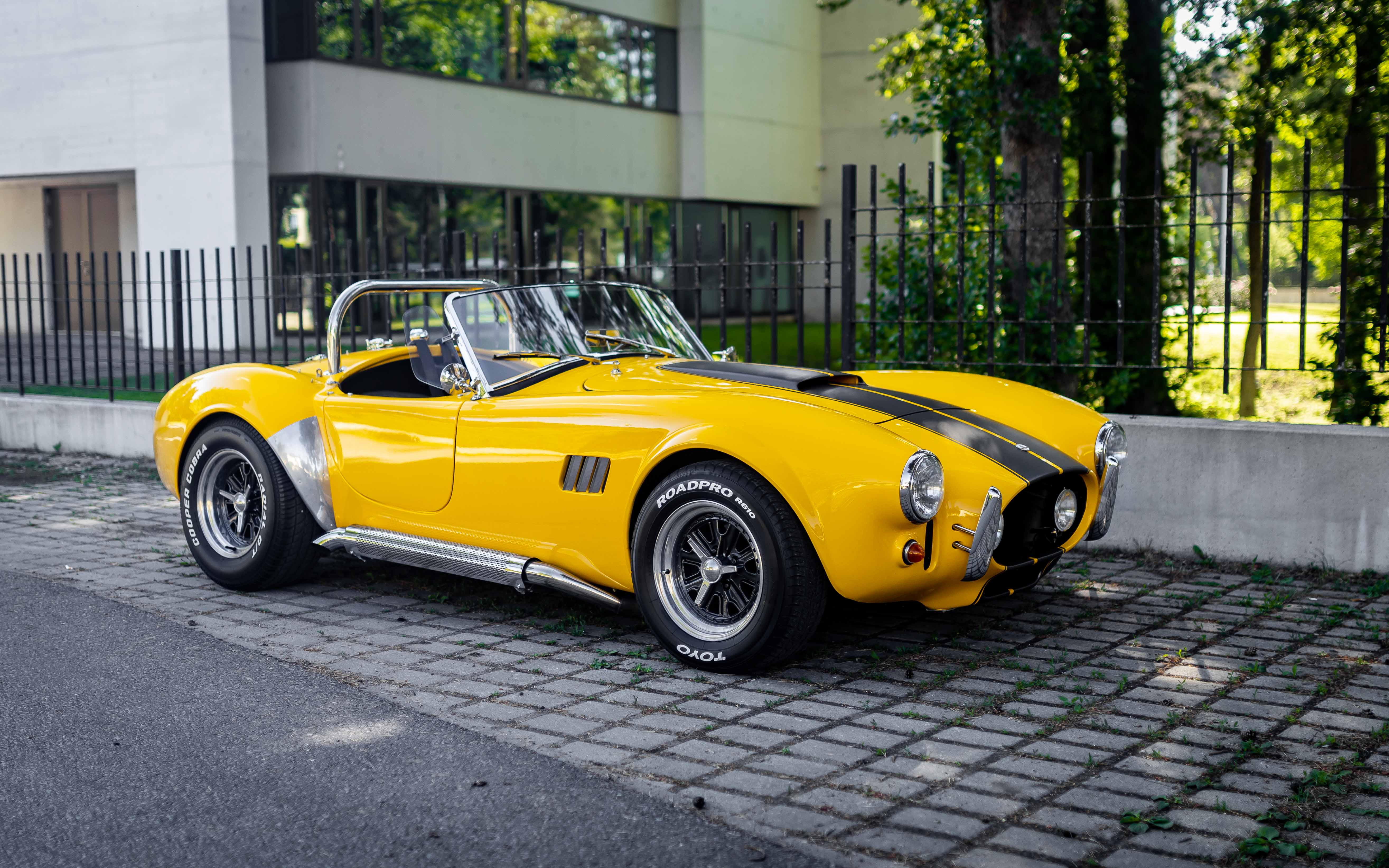 2003 Pilgrim Sumo AC Cobra Replica for sale by auction in Tallinn, Estonia