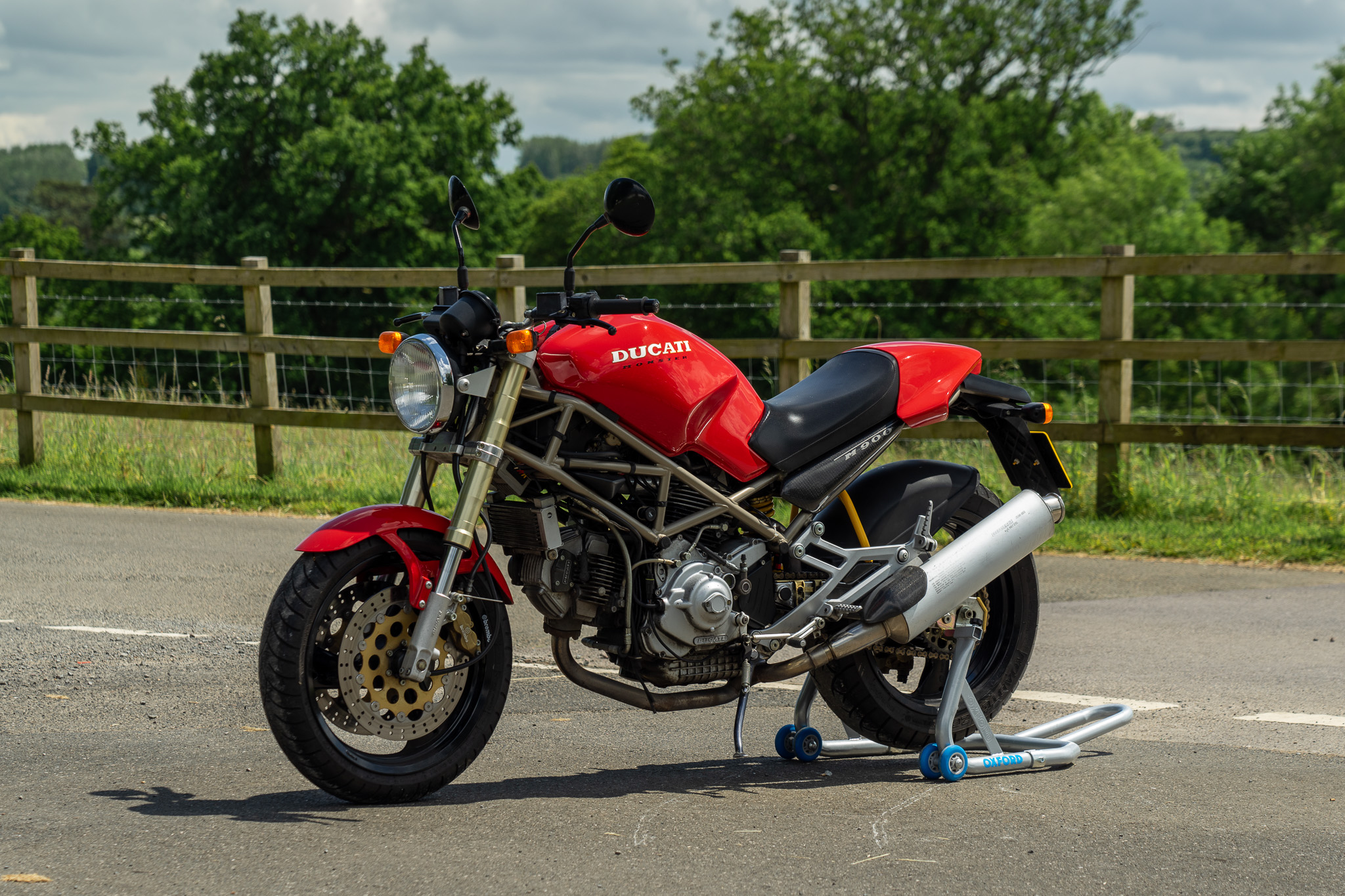 1993 Ducati Monster M900 for sale by auction in Gloucestershire, United ...
