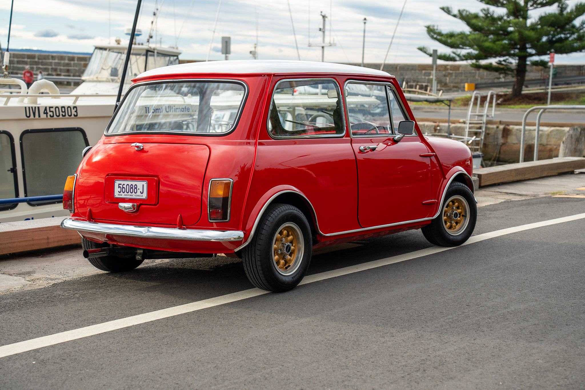 1965 Morris Mini Deluxe for sale by auction in Dapto, NSW, Australia