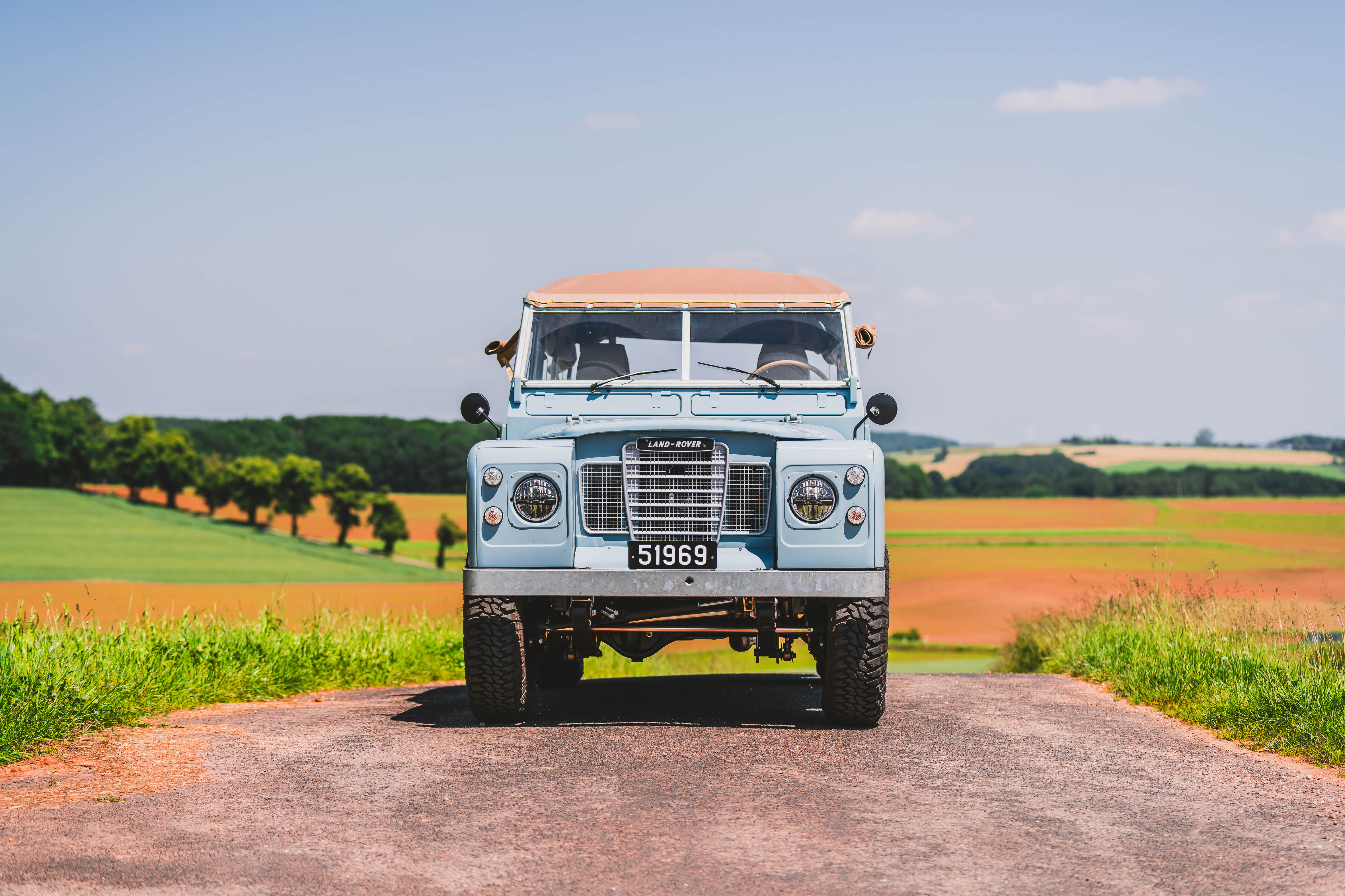 1983 Land Rover Series III 109" - COOLNVINTAGE for sale by auction in ...