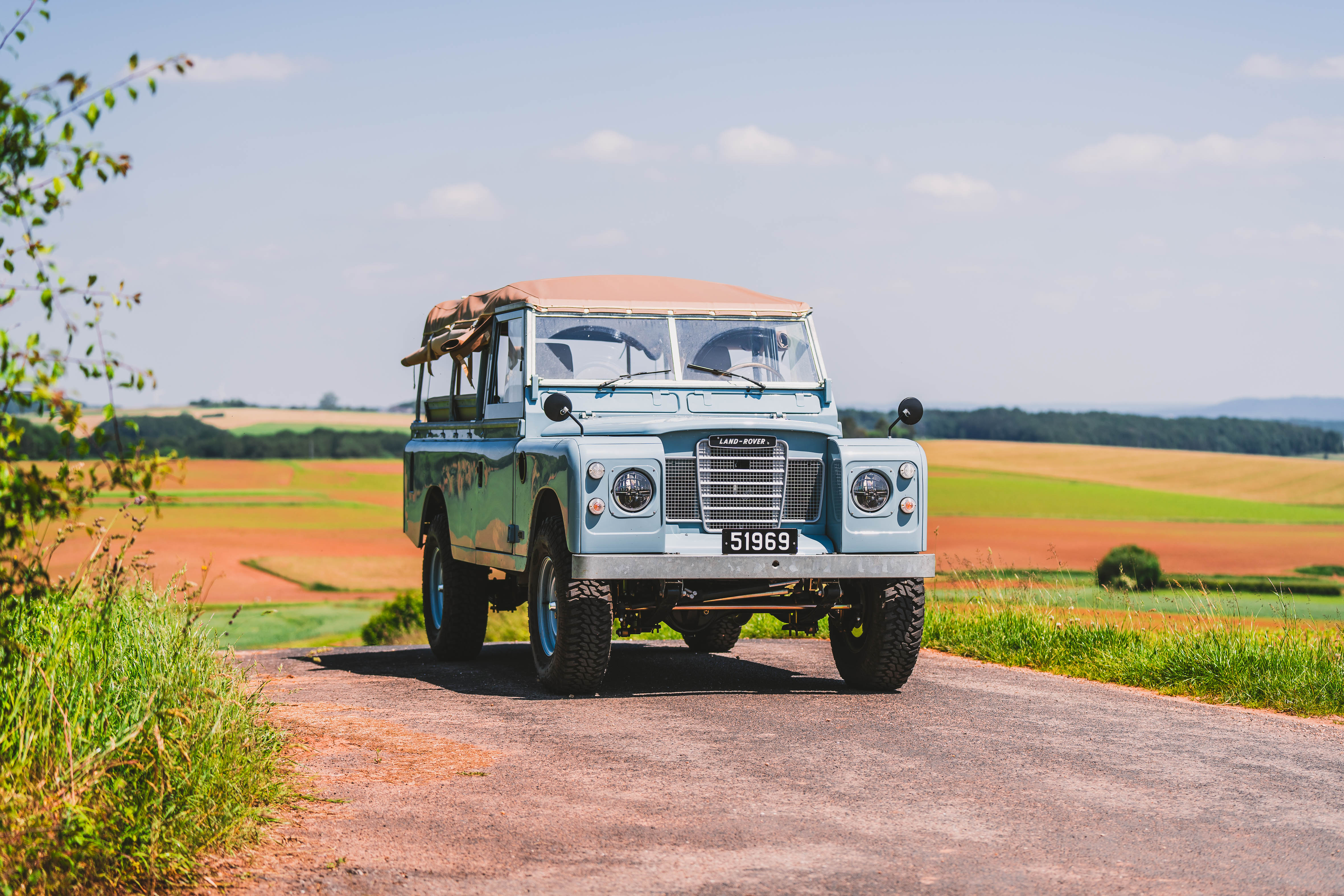 1983 Land Rover Series III 109" - COOLNVINTAGE for sale by auction in ...