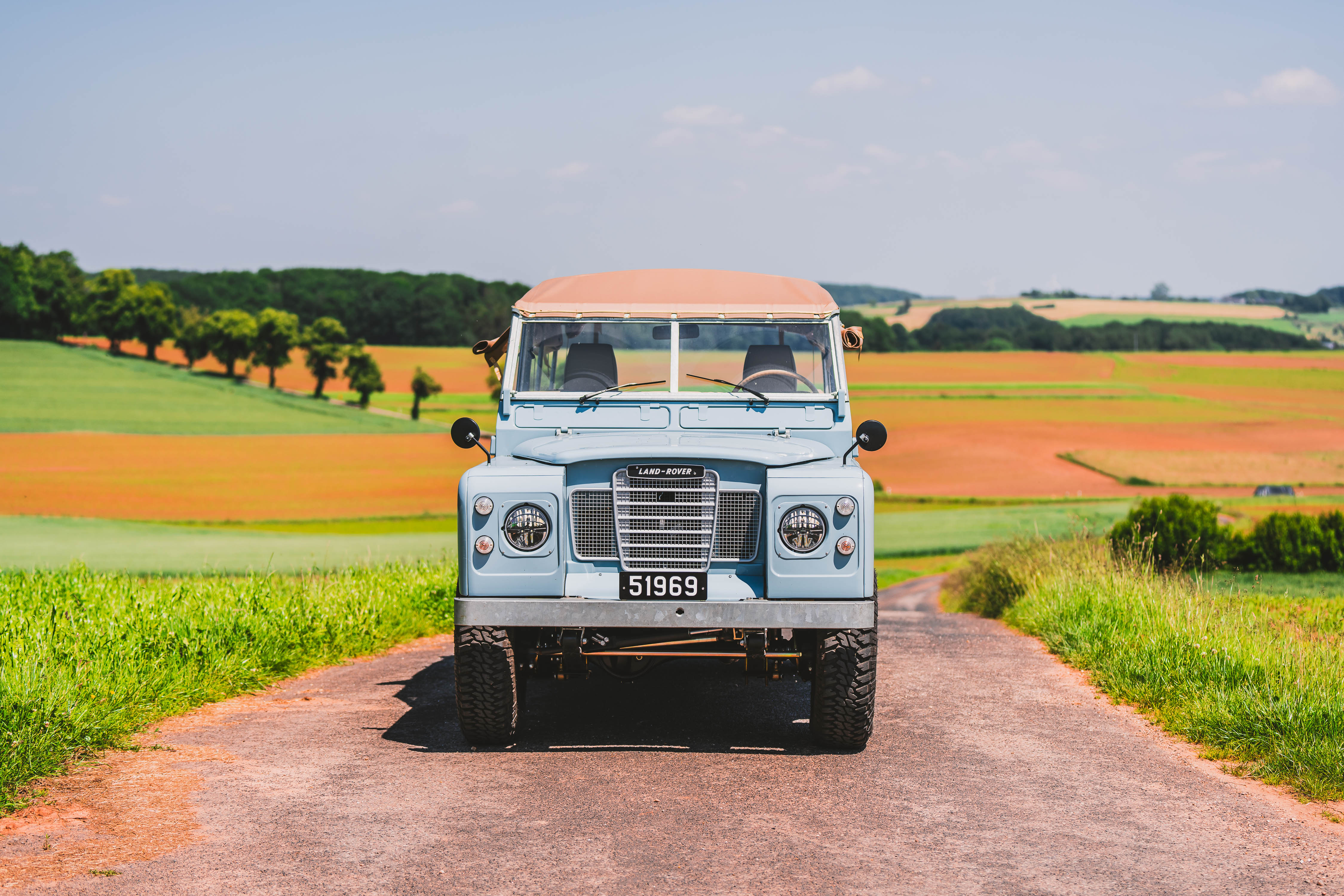 1983 Land Rover Series III 109" - COOLNVINTAGE for sale by auction in ...