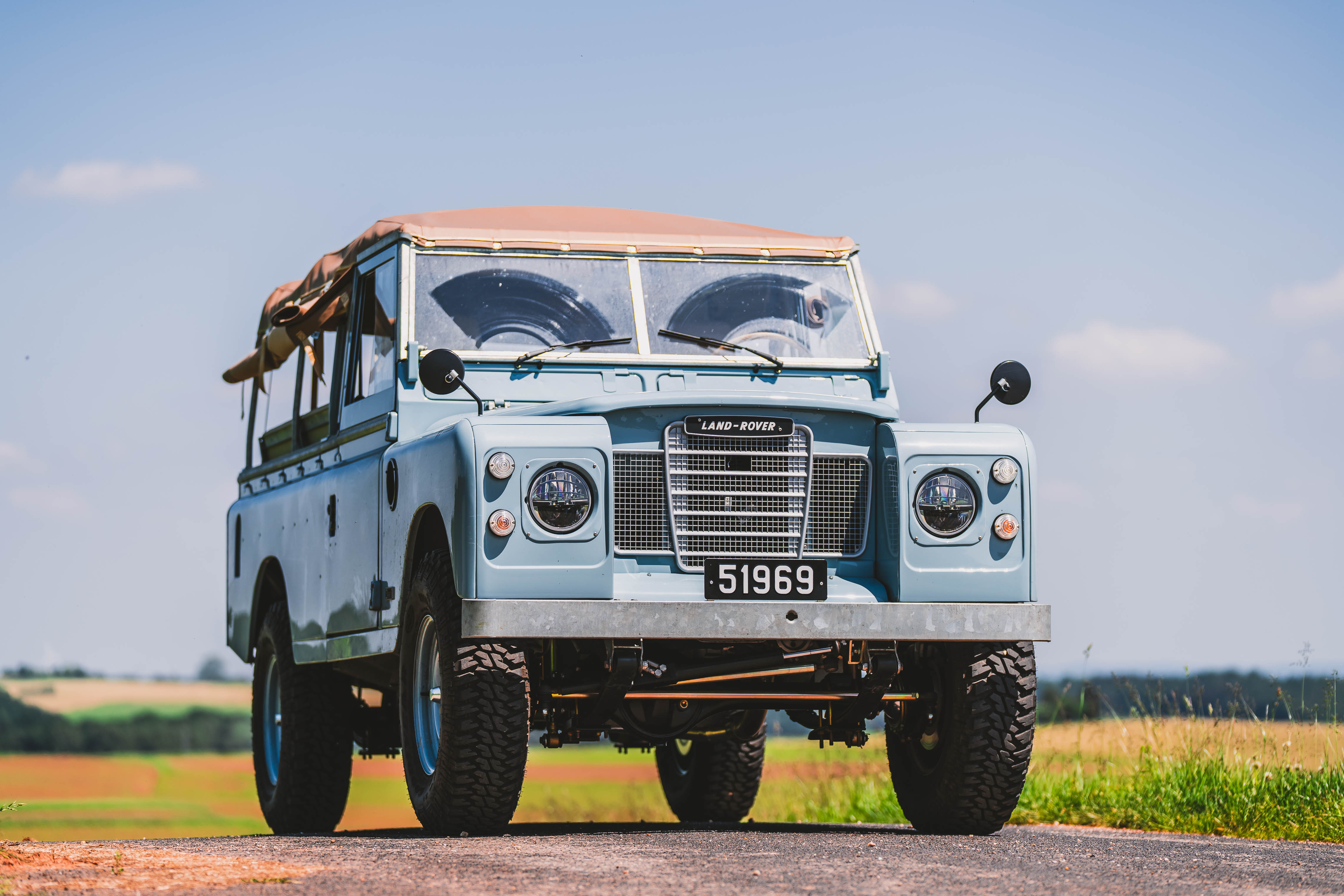 1983 Land Rover Series III 109" - COOLNVINTAGE for sale by auction in ...