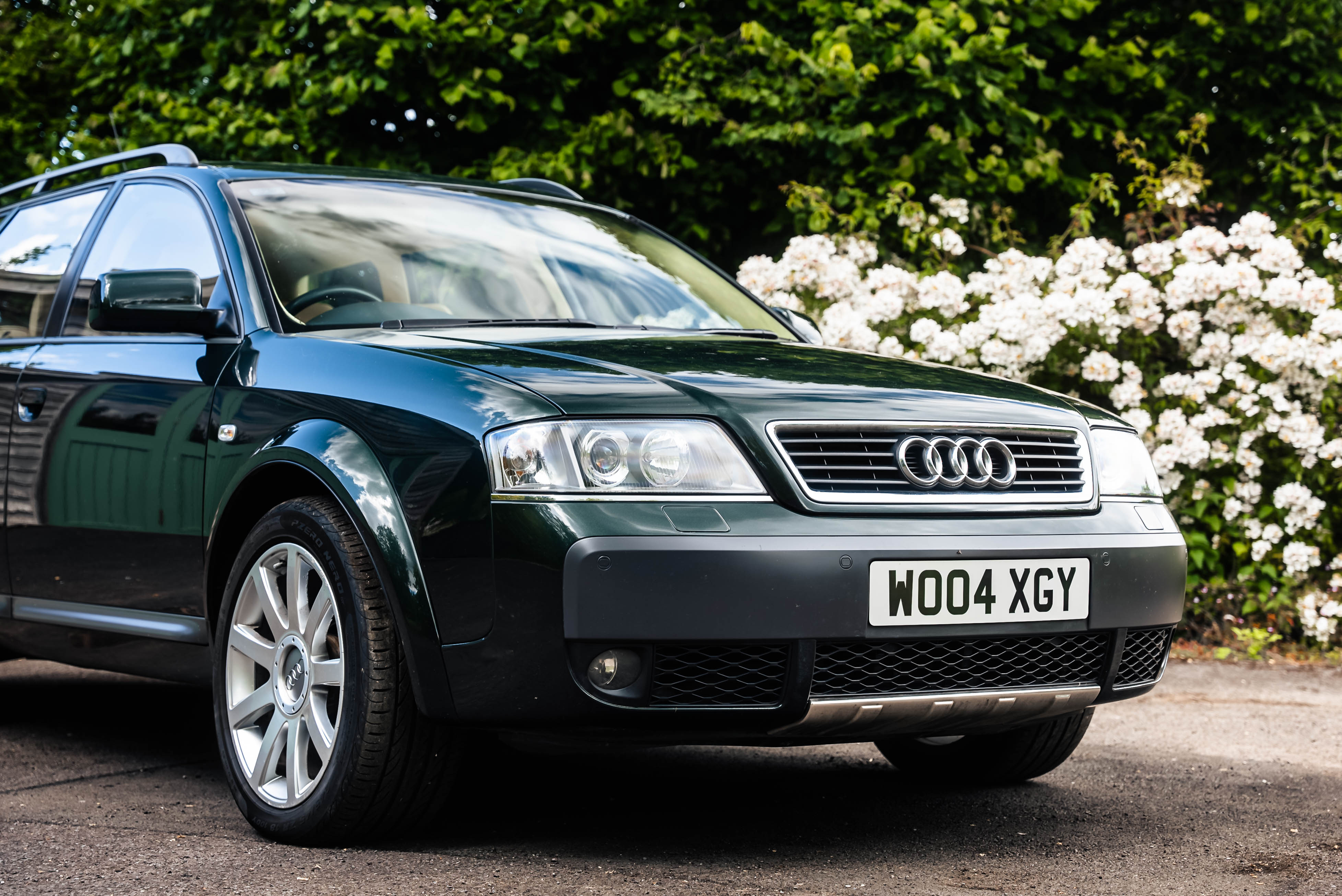 2004 Audi (C5) A6 Allroad 4.2 V8 - 26,184 Miles for sale by auction in ...