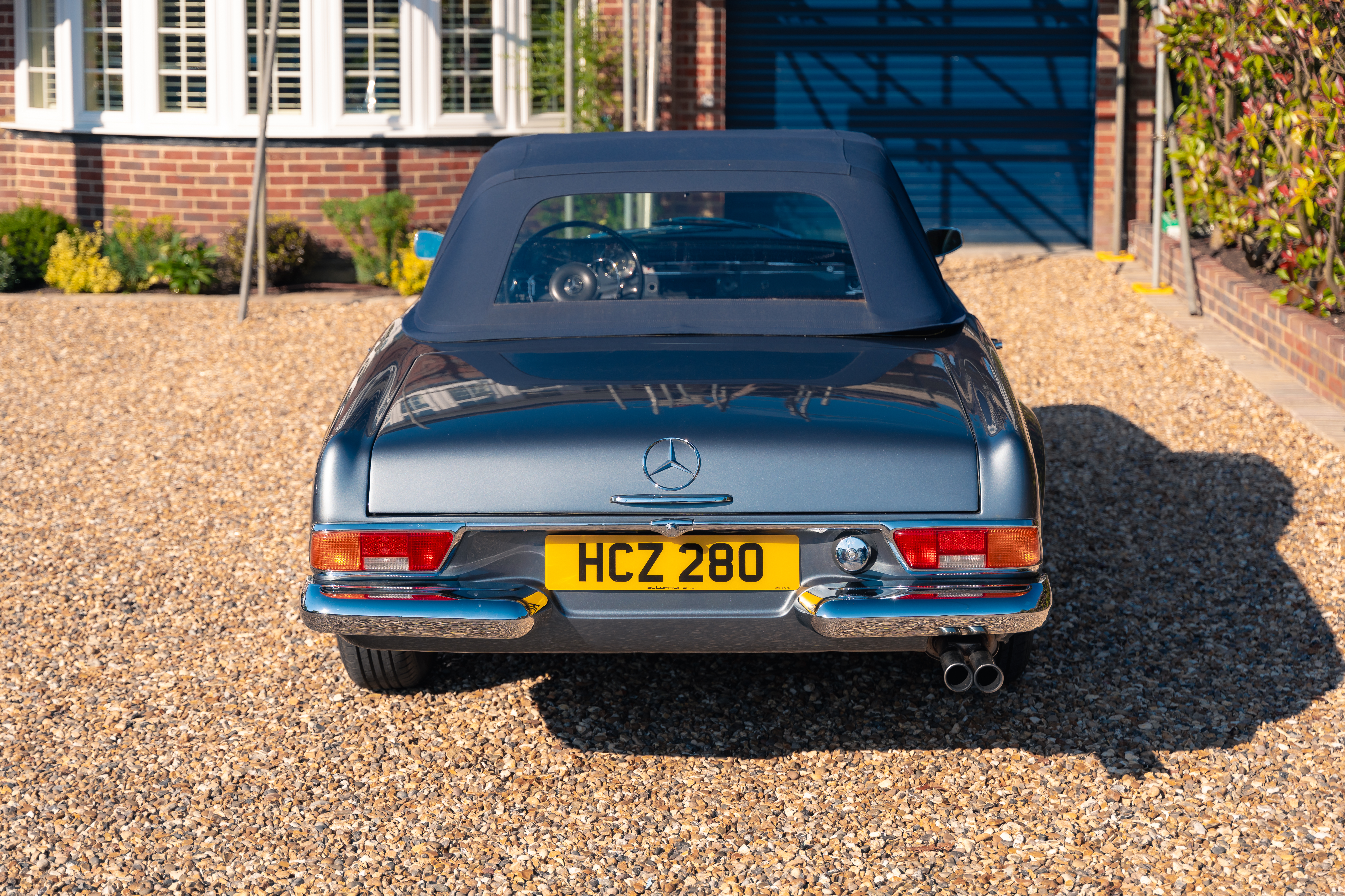 1966 Mercedes-Benz 230 SL Pagoda - LHD for sale by auction in Banstead ...