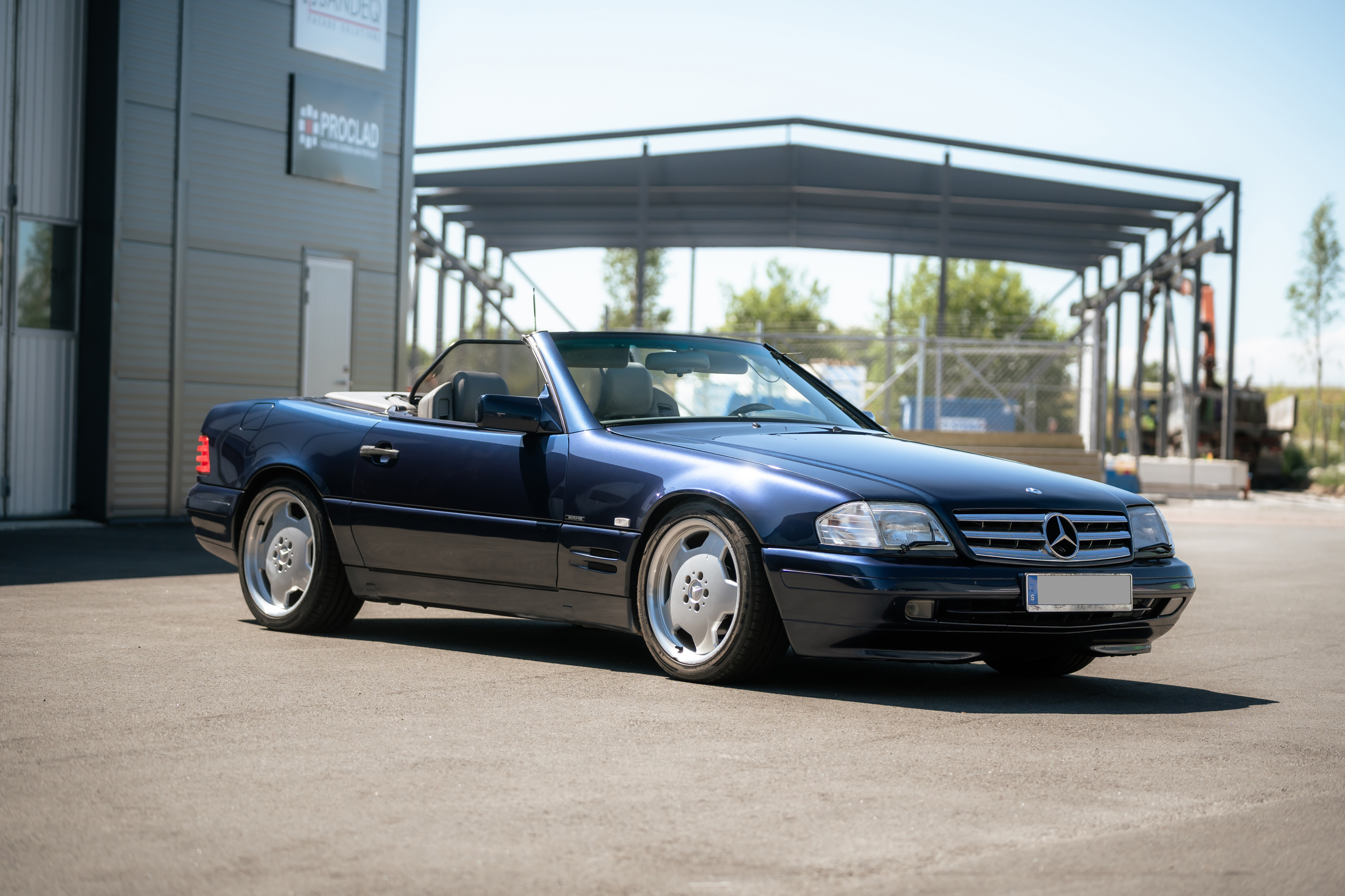 1996 Mercedes-Benz (R129) SL320 for sale by auction in Kristianstad, Sweden