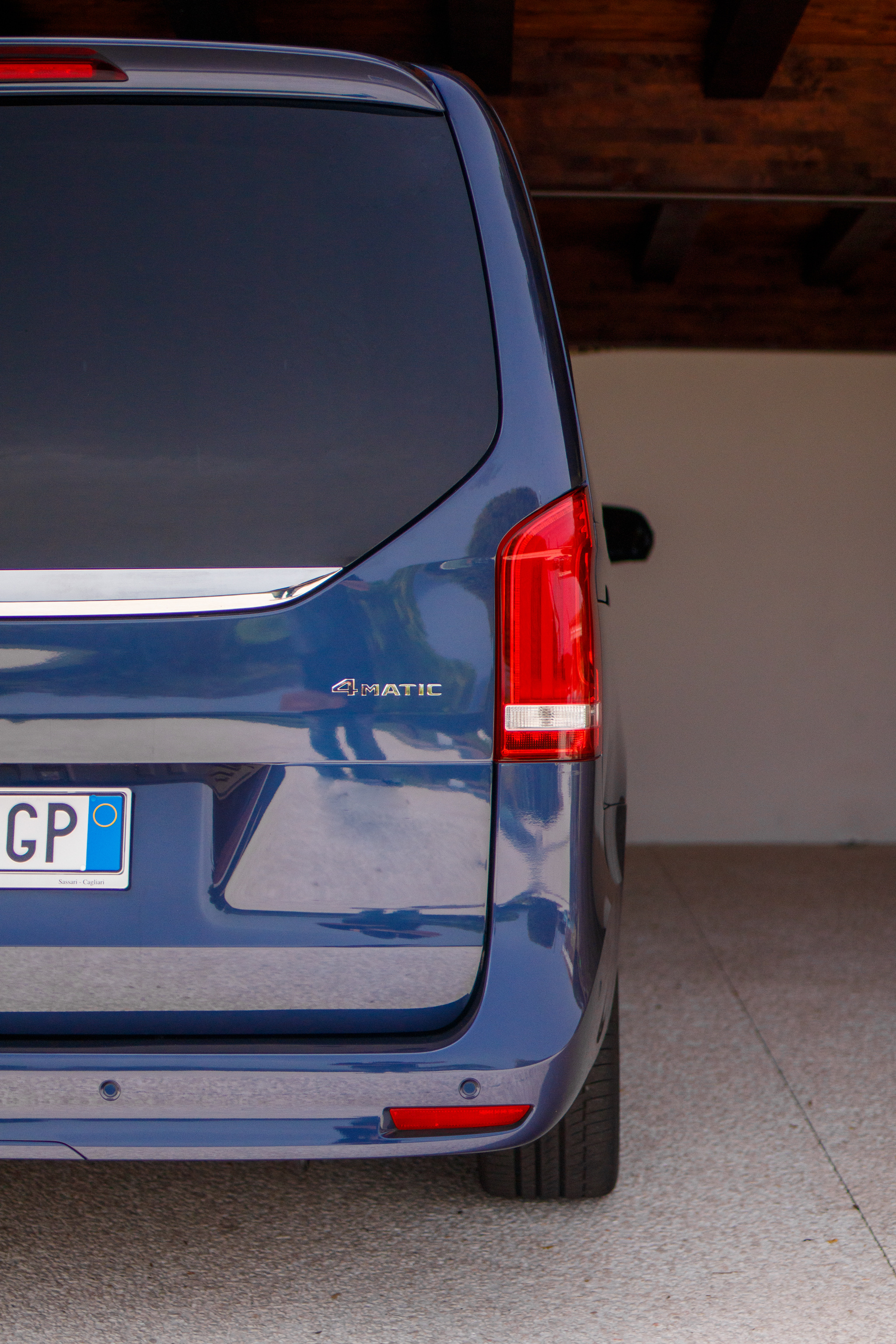 2023 Mercedes-Benz V300 d 4MATIC Sport Long for sale by auction in ...