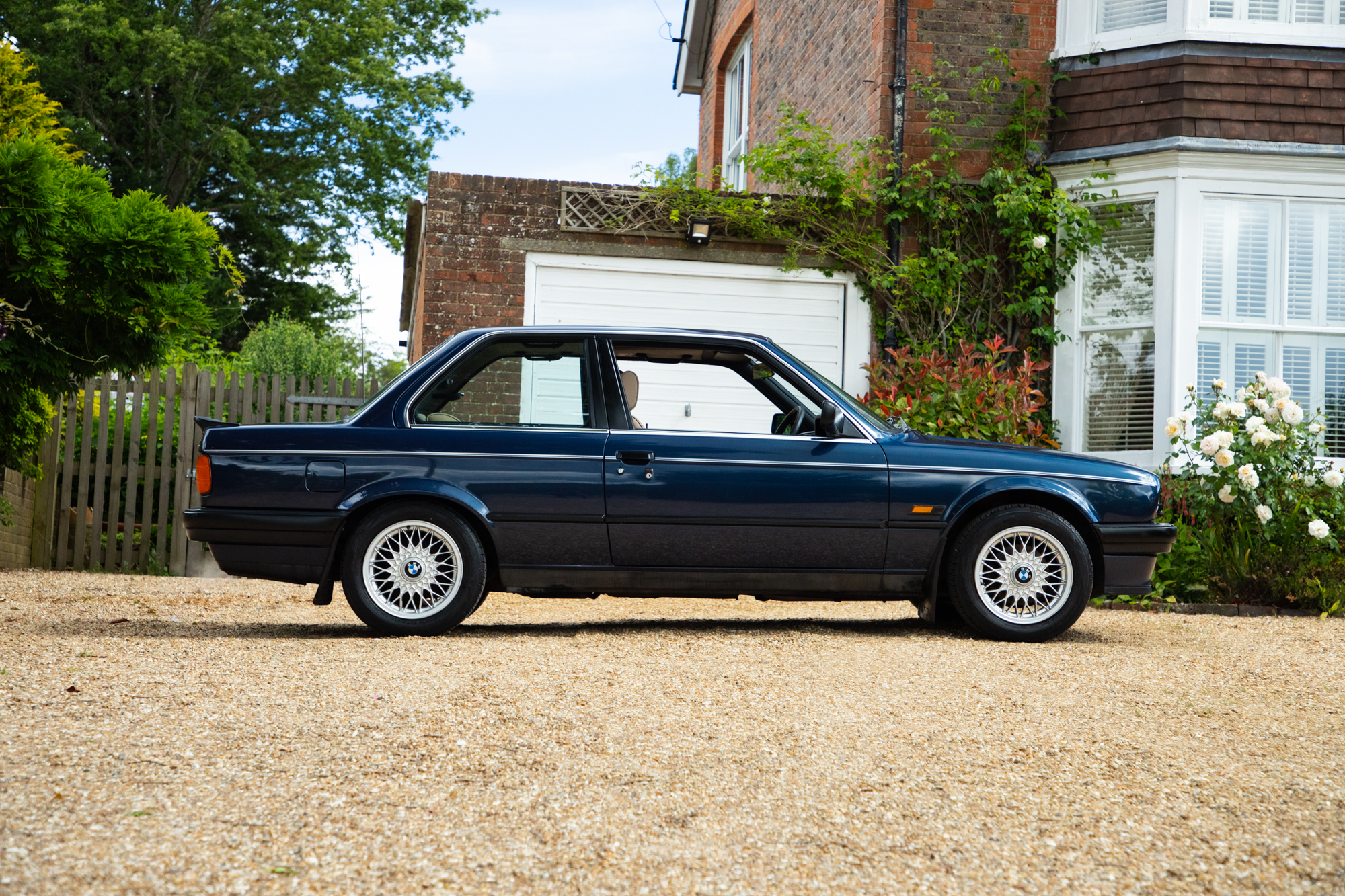 1988 BMW (E30) 320i SE for sale by auction in Kent, United Kingdom