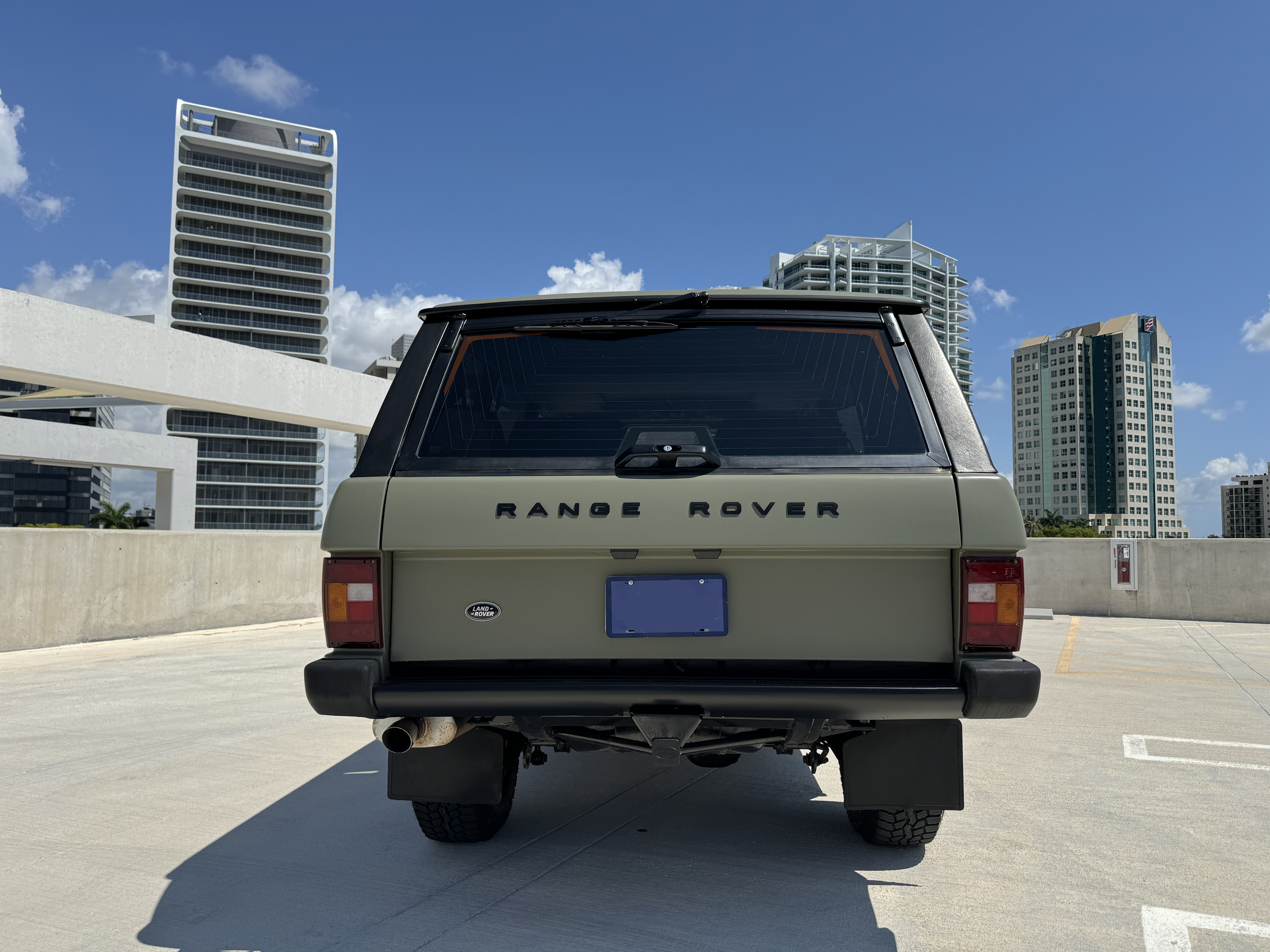 1995 Range Rover Classic LWB for sale by auction in Miami, FL, USA