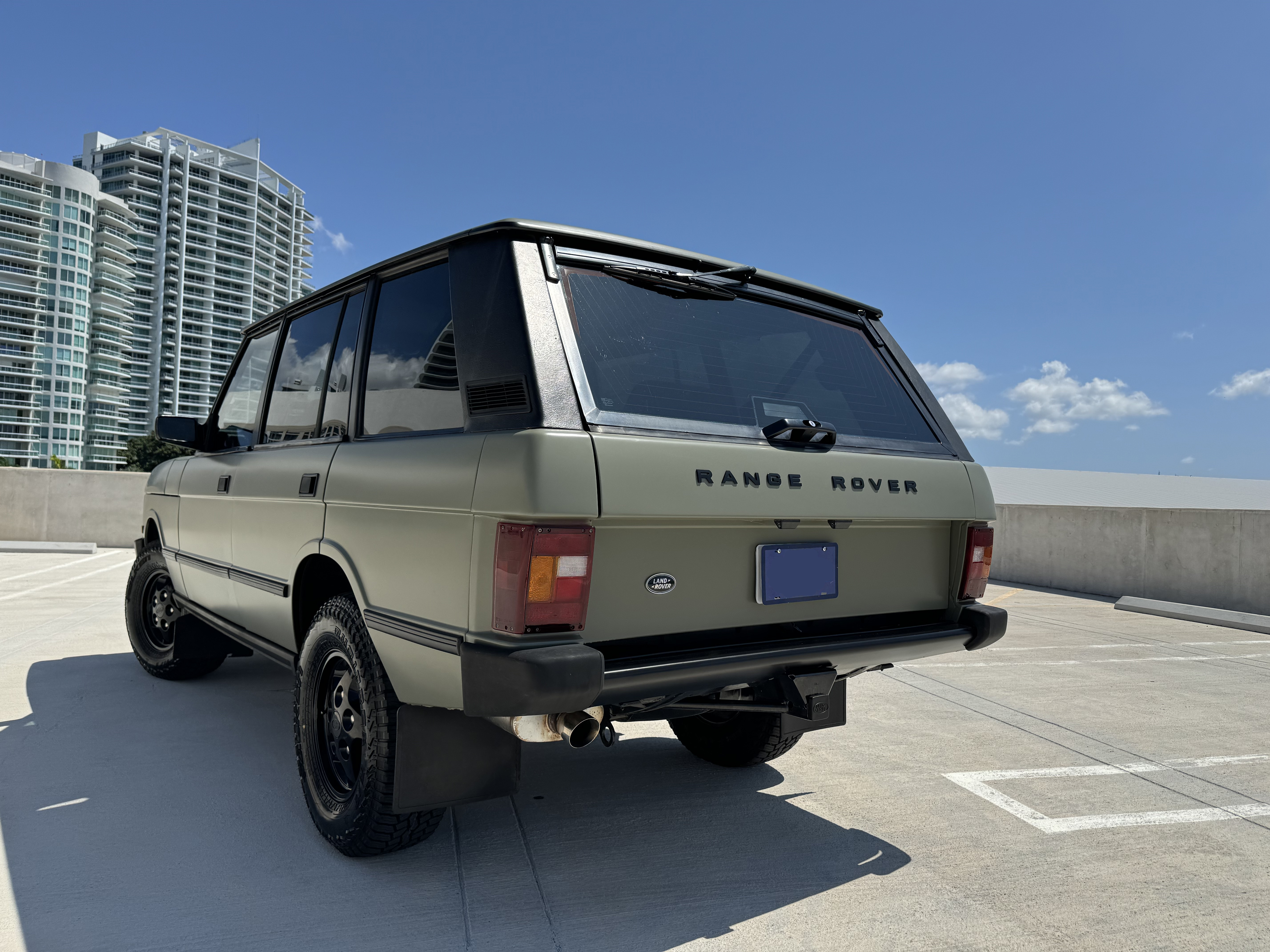 1995 Range Rover Classic LWB for sale by auction in Miami, FL, USA