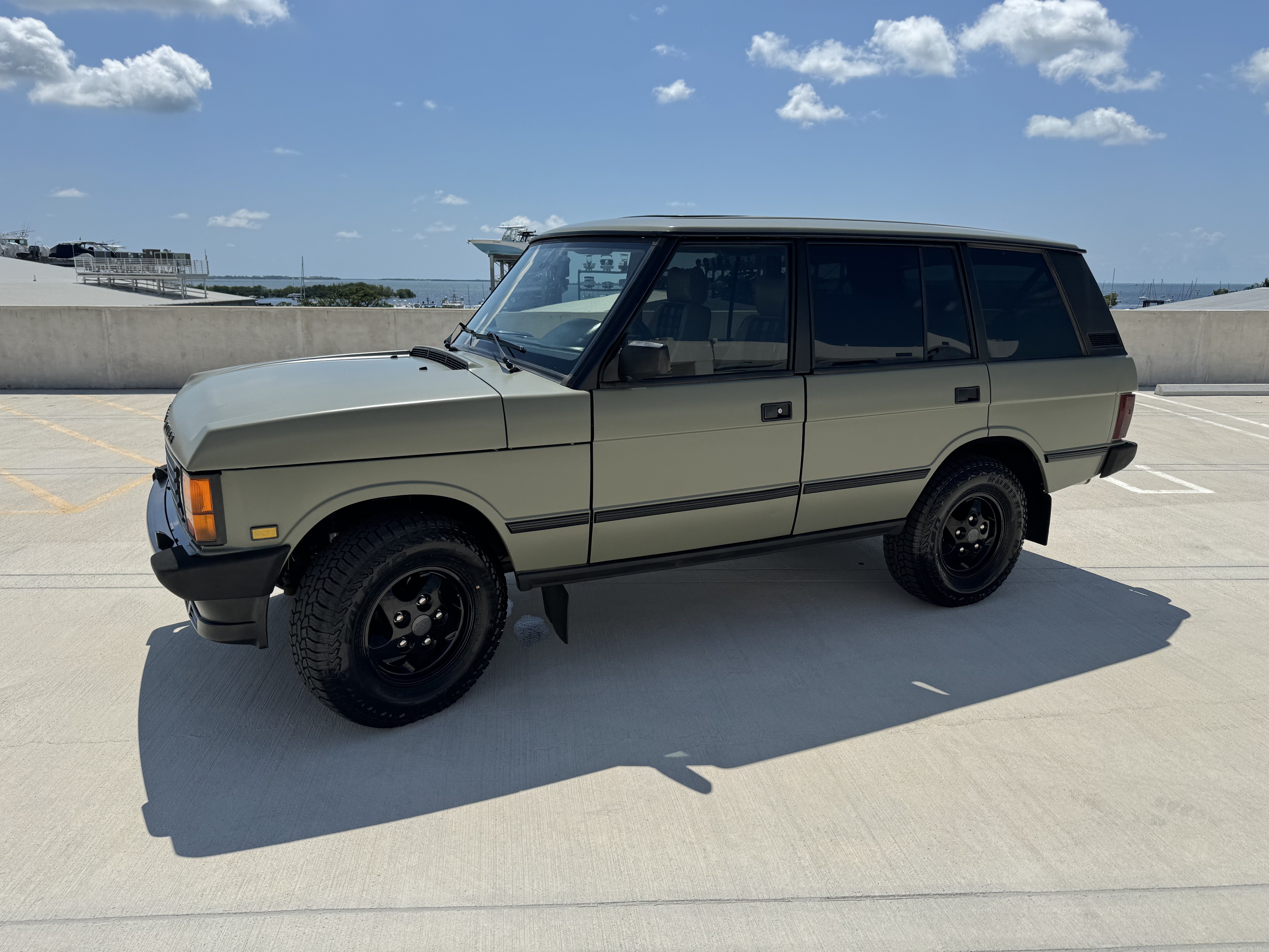 1995 Range Rover Classic LWB for sale by auction in Miami, FL, USA