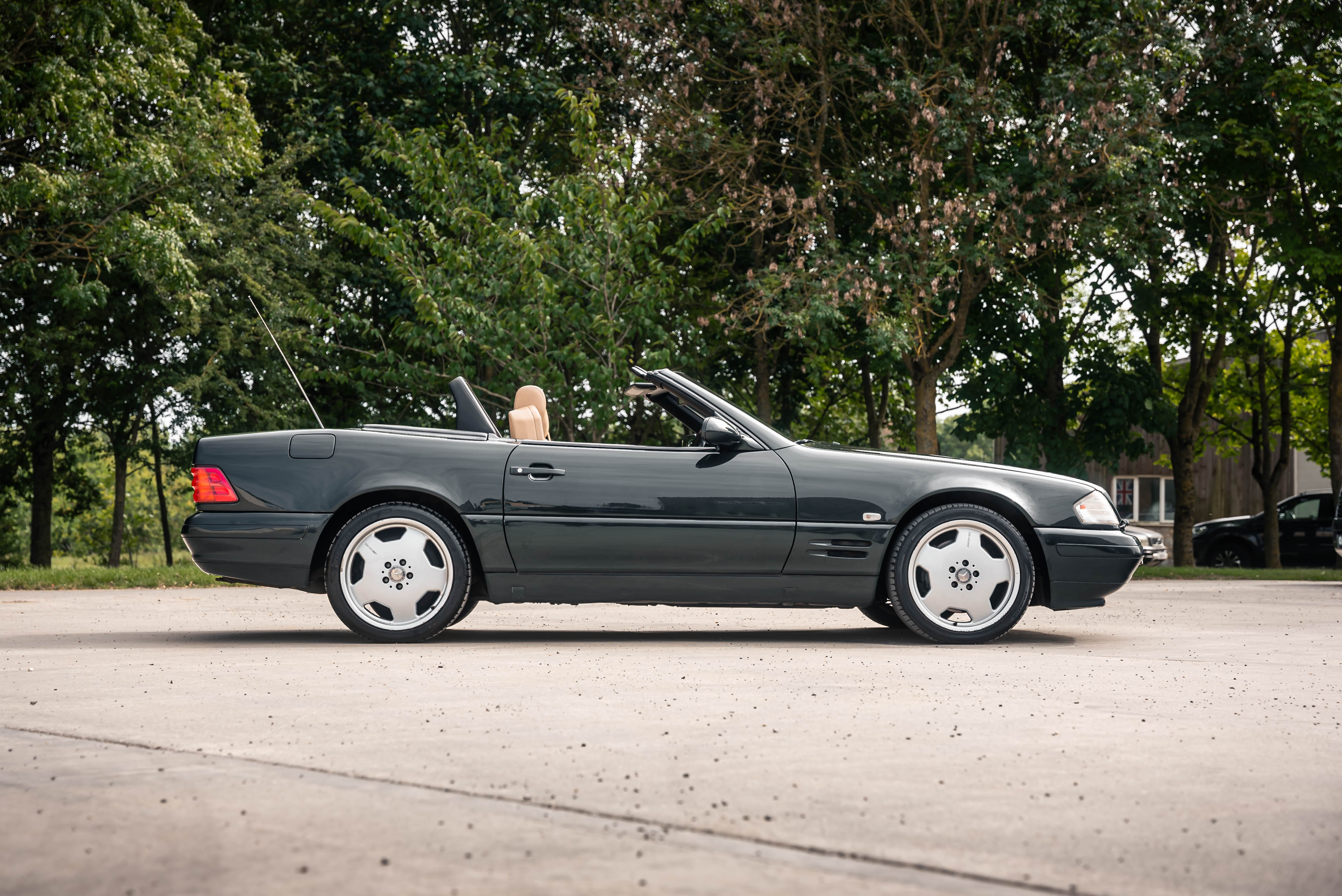 2001 Mercedes-Benz (R129) SL320 – Designo Heritage Edition for sale by ...