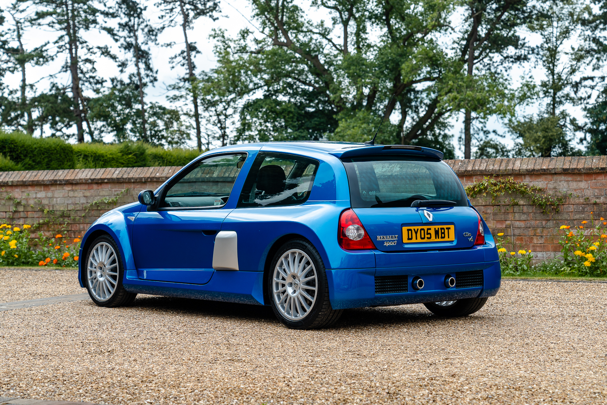 2005 Renault Clio V6 Phase 2 for sale by auction in Barford ...