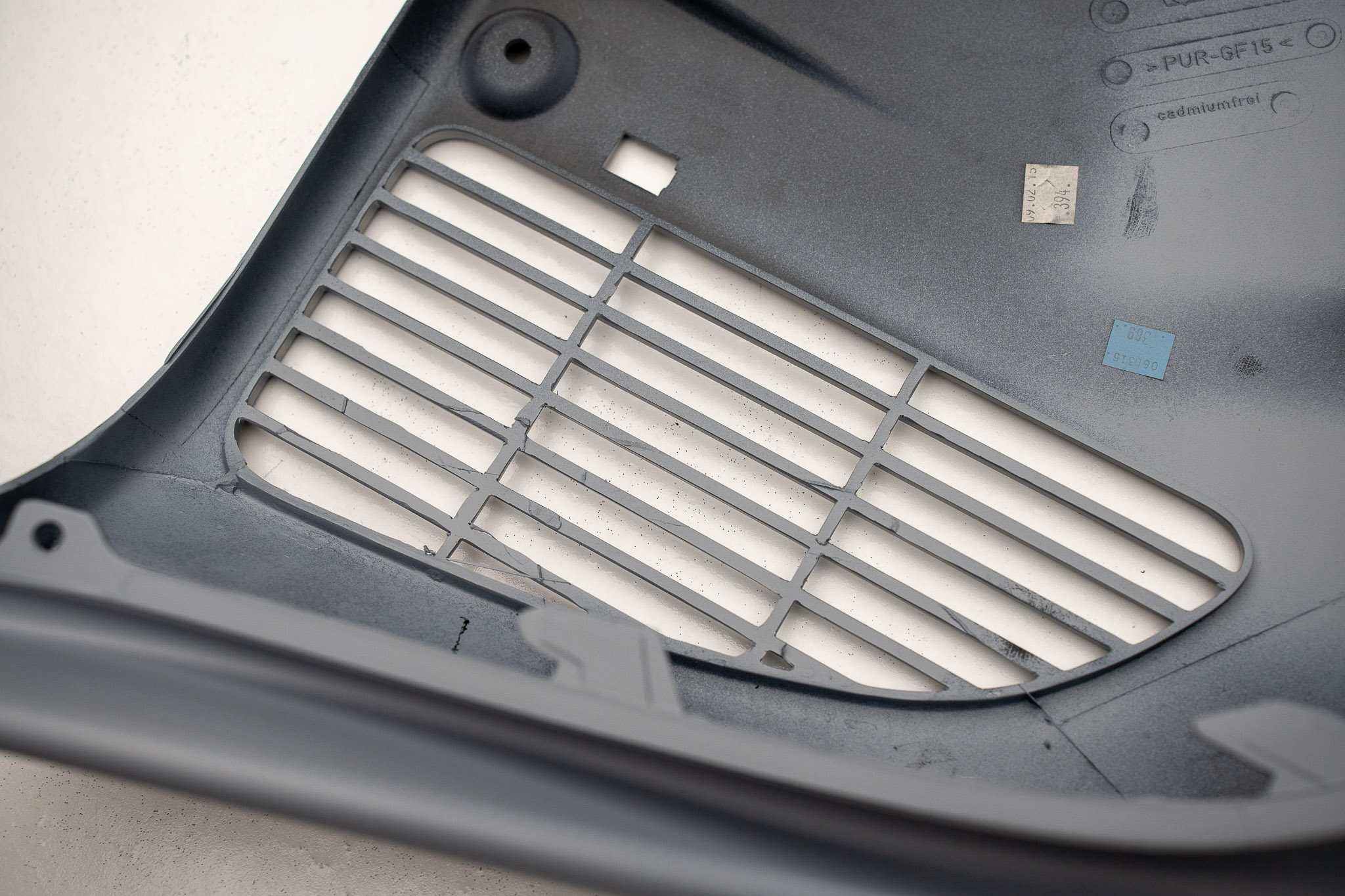 Porsche 911 (993) Carrera RS Clubsport Aero Kit for sale by auction in ...