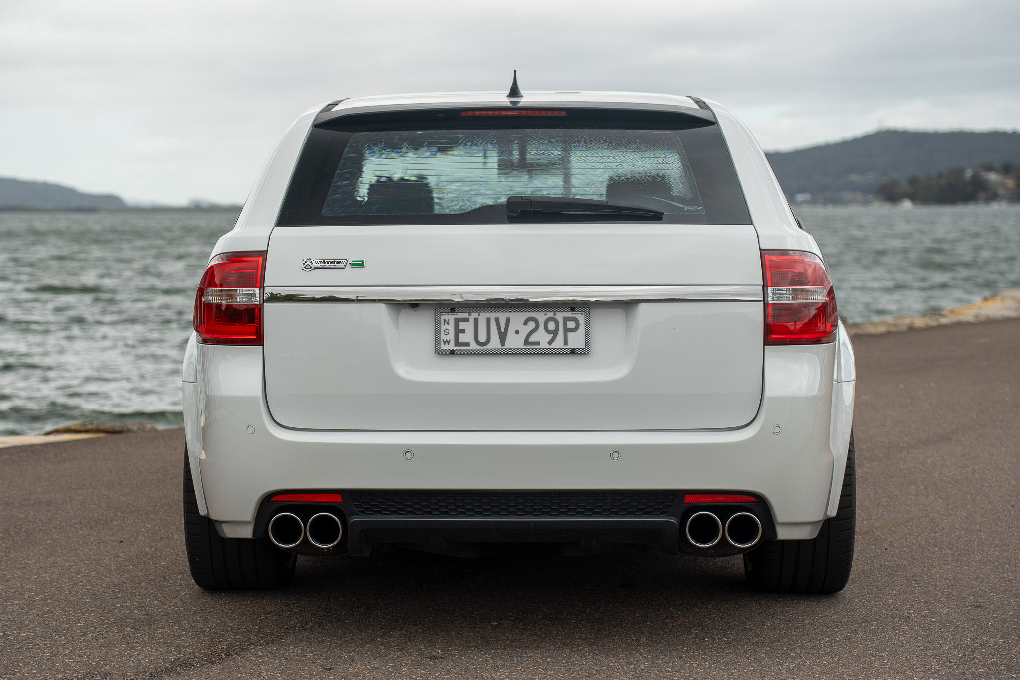 2009 Holden (E2) HSV R8 Clubsport Tourer for sale by auction in Narara ...