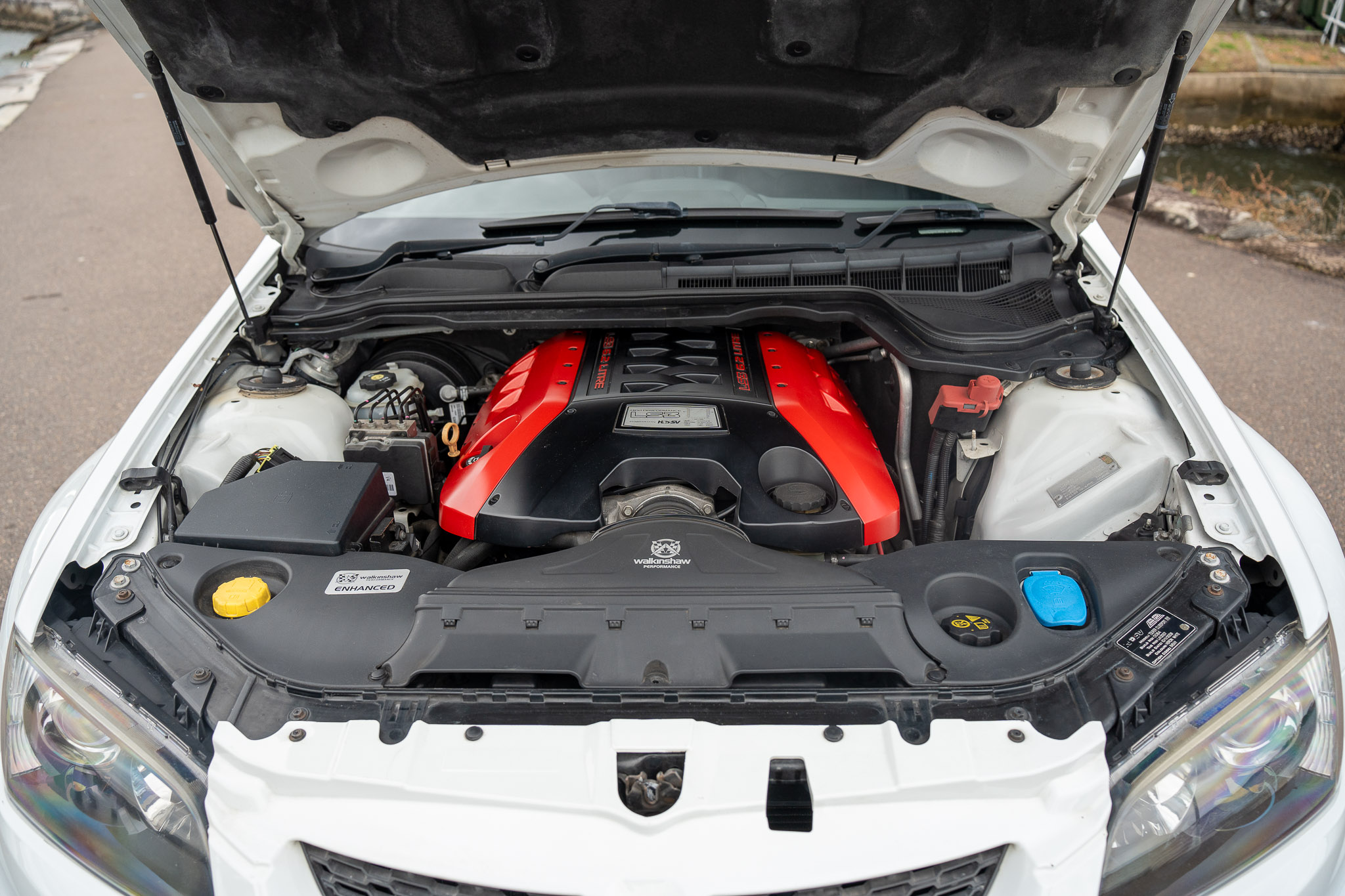 2009 Holden (E2) HSV R8 Clubsport Tourer for sale by auction in Narara ...