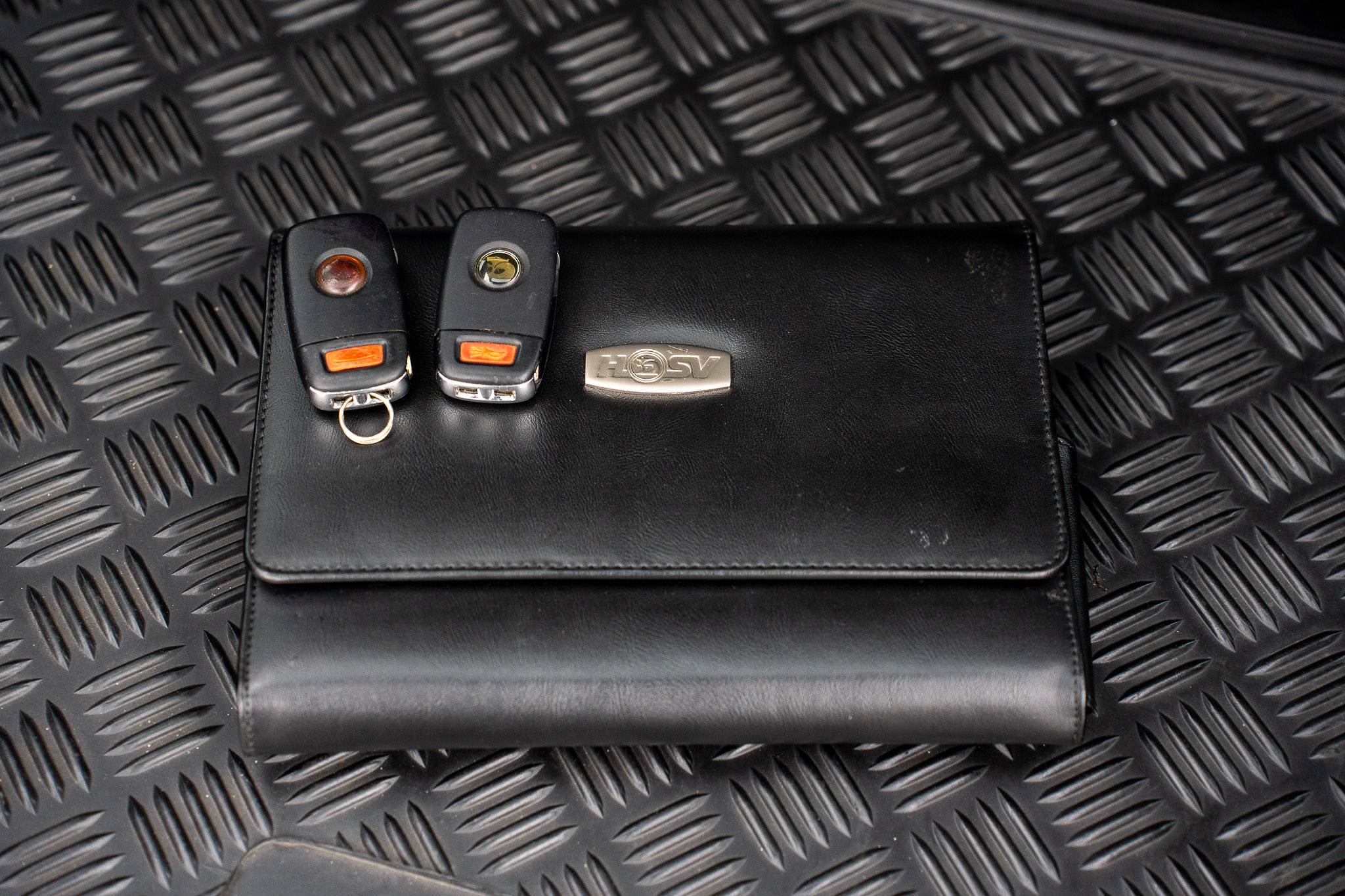 2009 Holden (E2) HSV R8 Clubsport Tourer for sale by auction in Narara ...