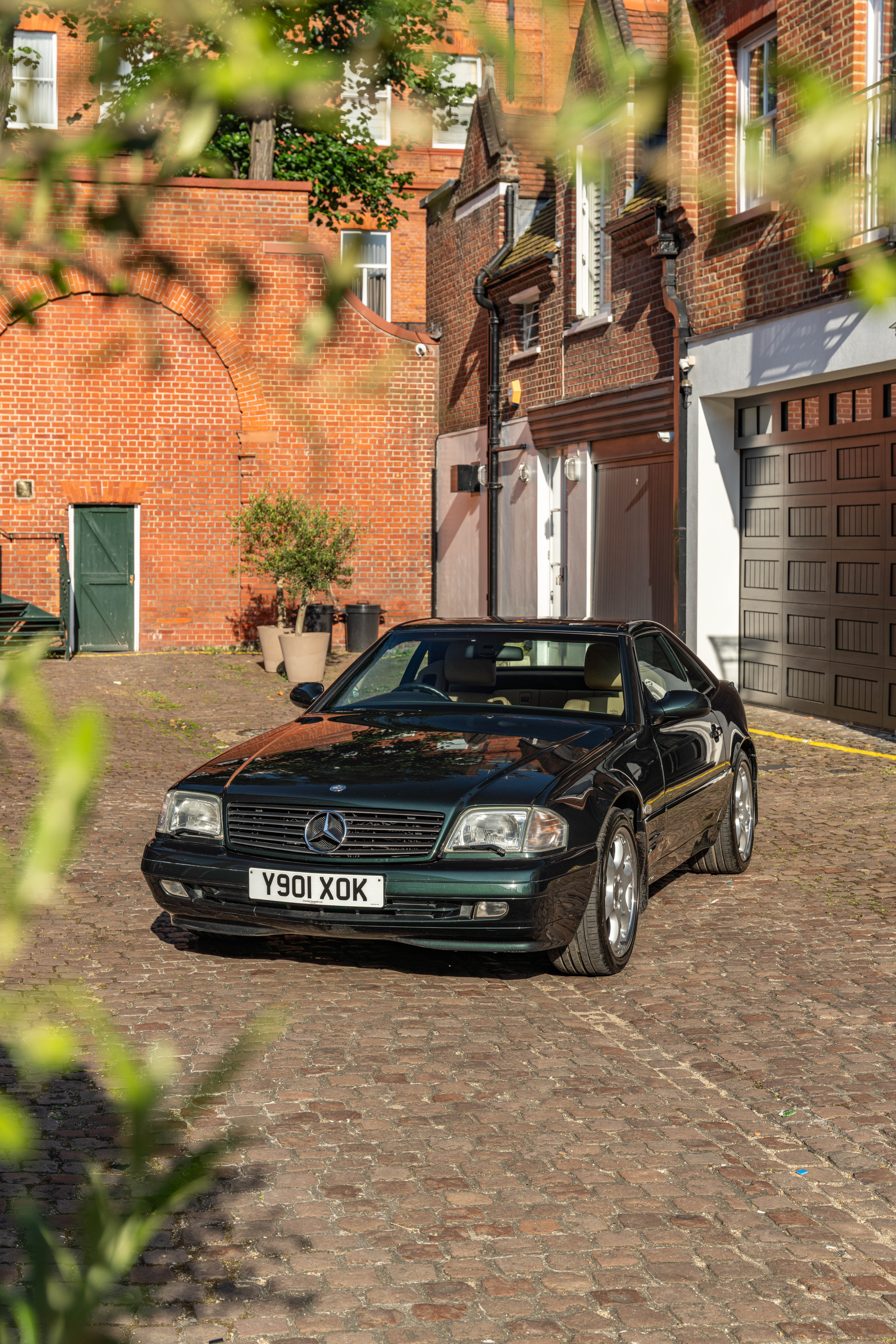 2001 Mercedes-Benz (R129) SL320 – Designo Heritage Edition – 33,820 ...